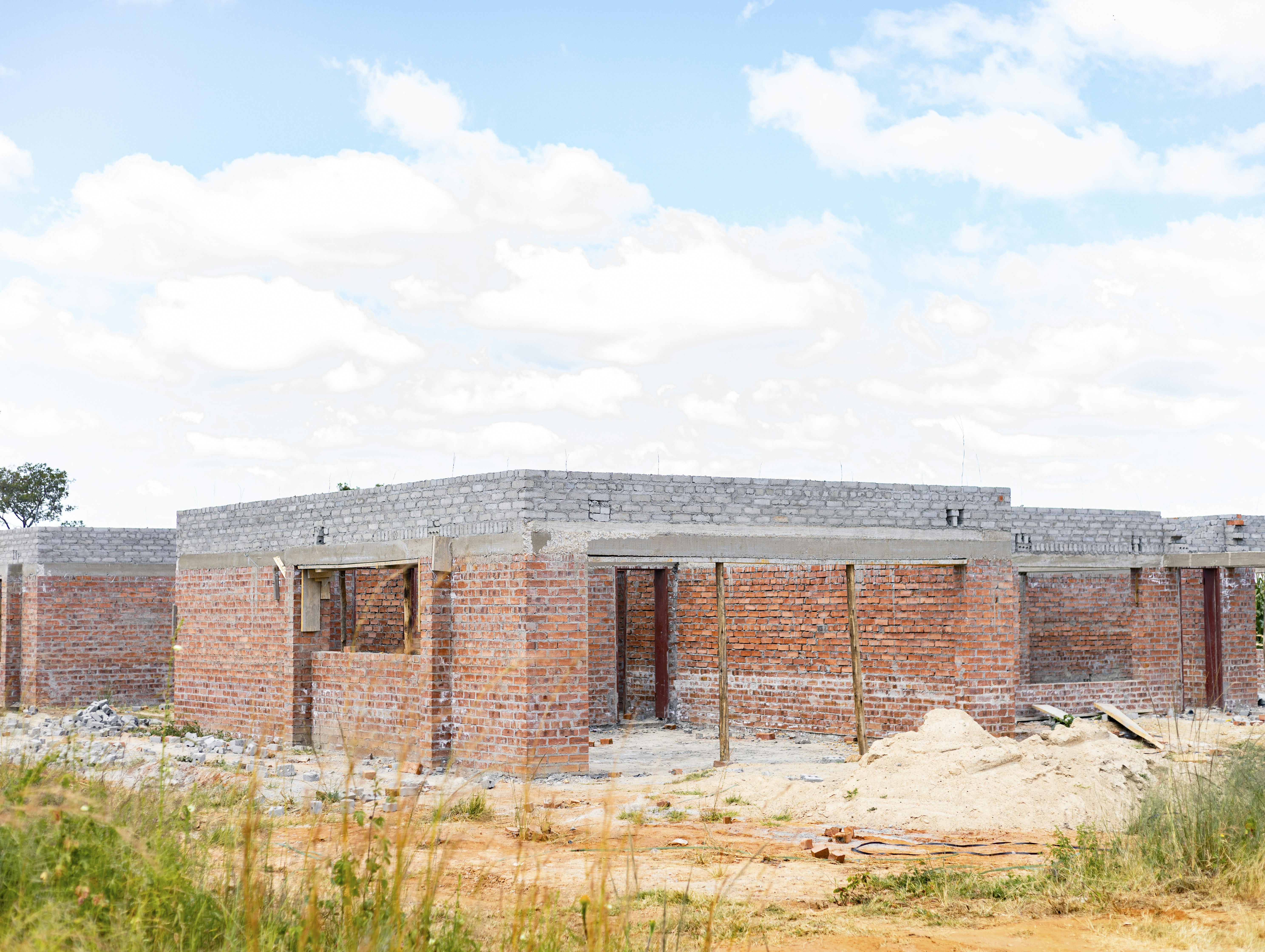 Under Construction: Brick and Sand Horizon
