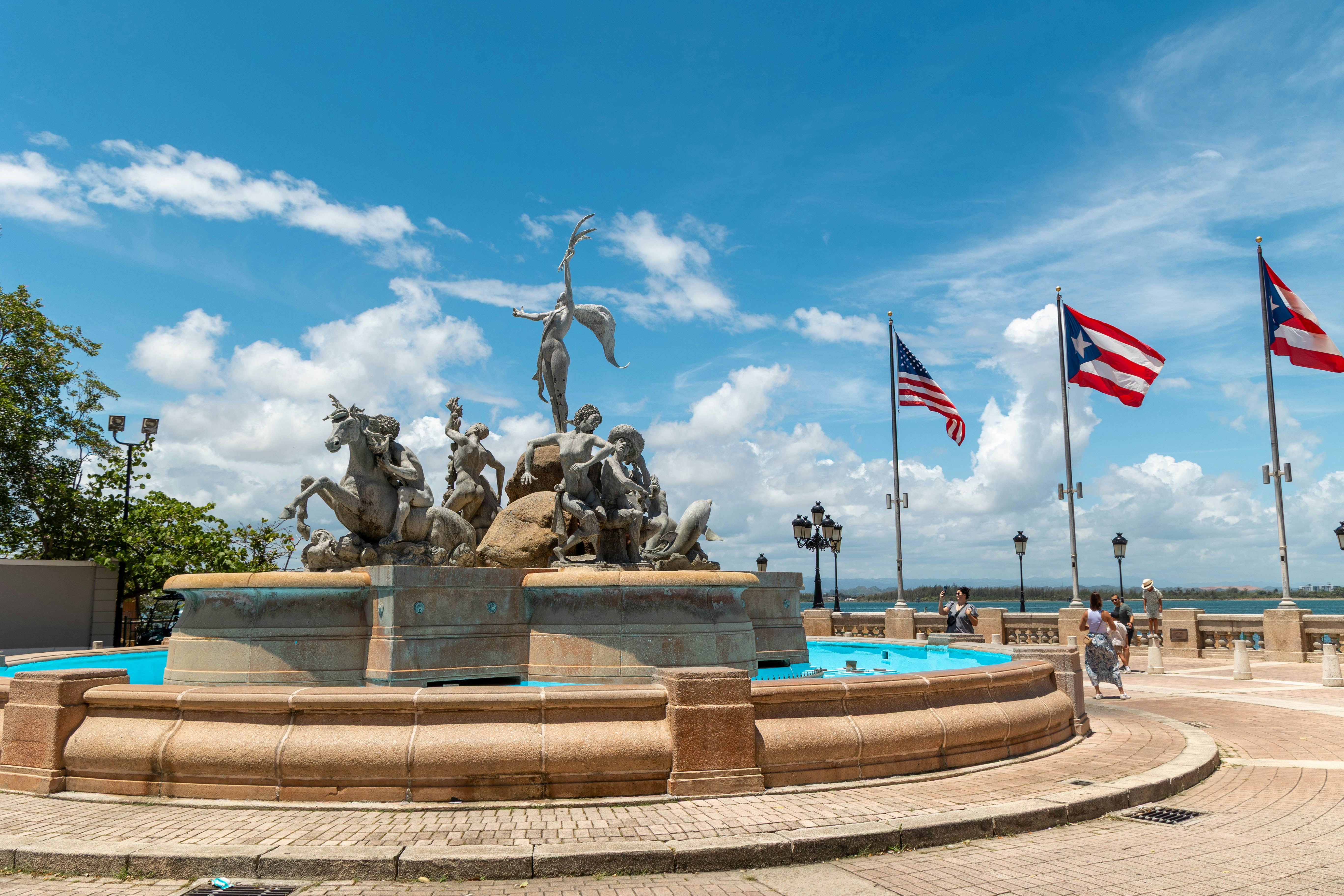 Sea–Fjord Triumph: Statue Fountain by the Oceanfront