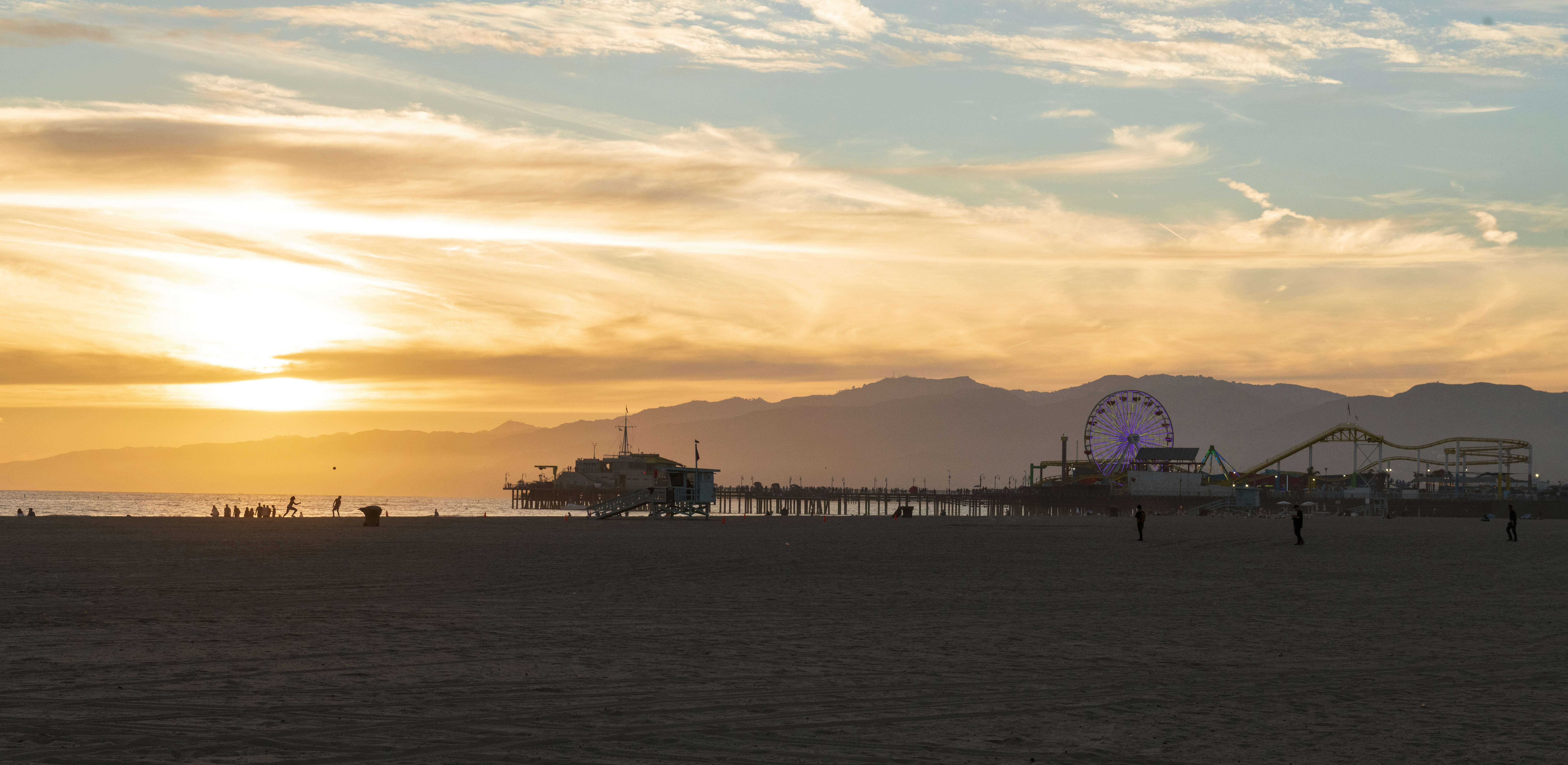 Sunset over the Santa Monica Pier: Quiet Beachfront Glow