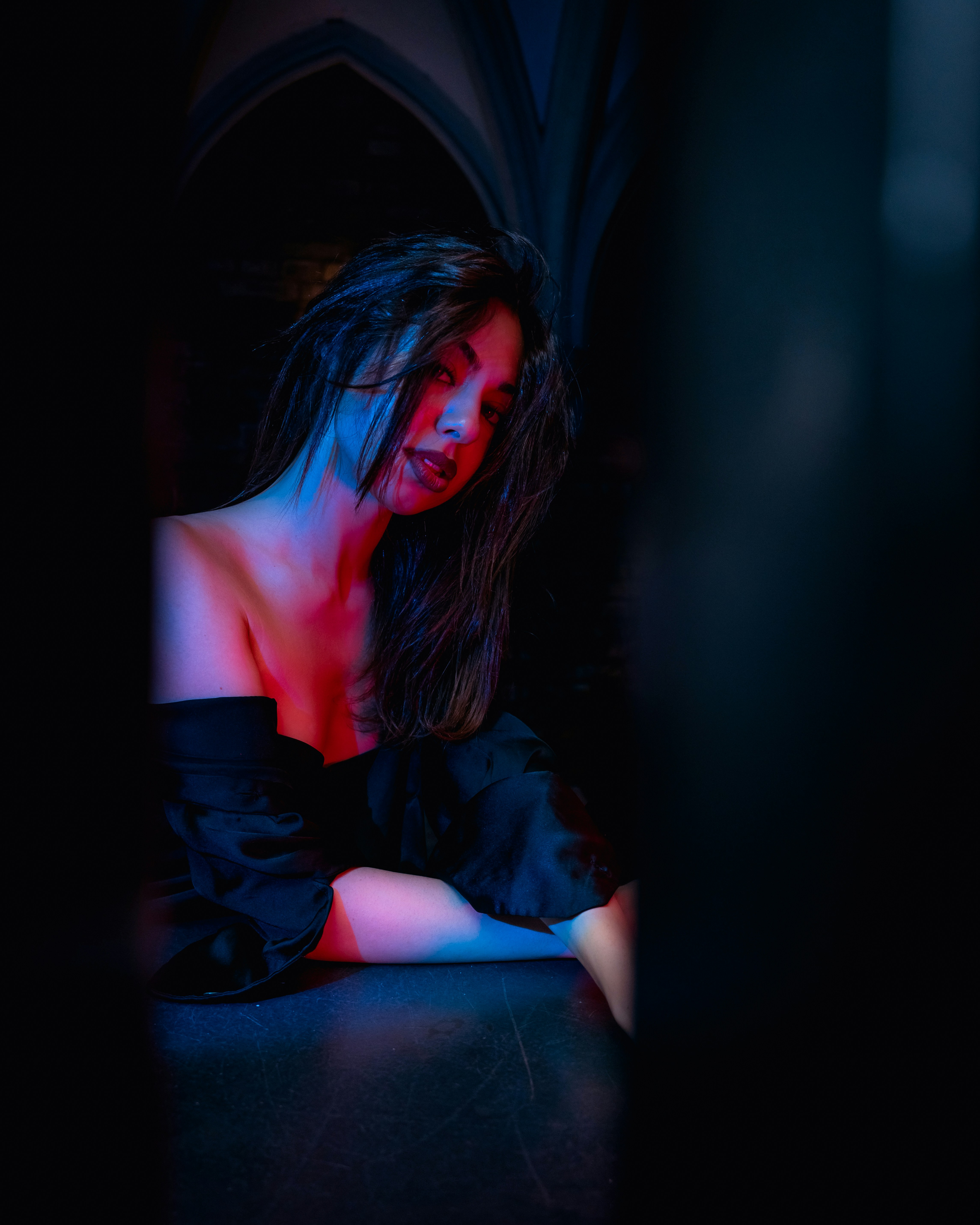 Neon Glance: a moody portrait in chromatic blues
