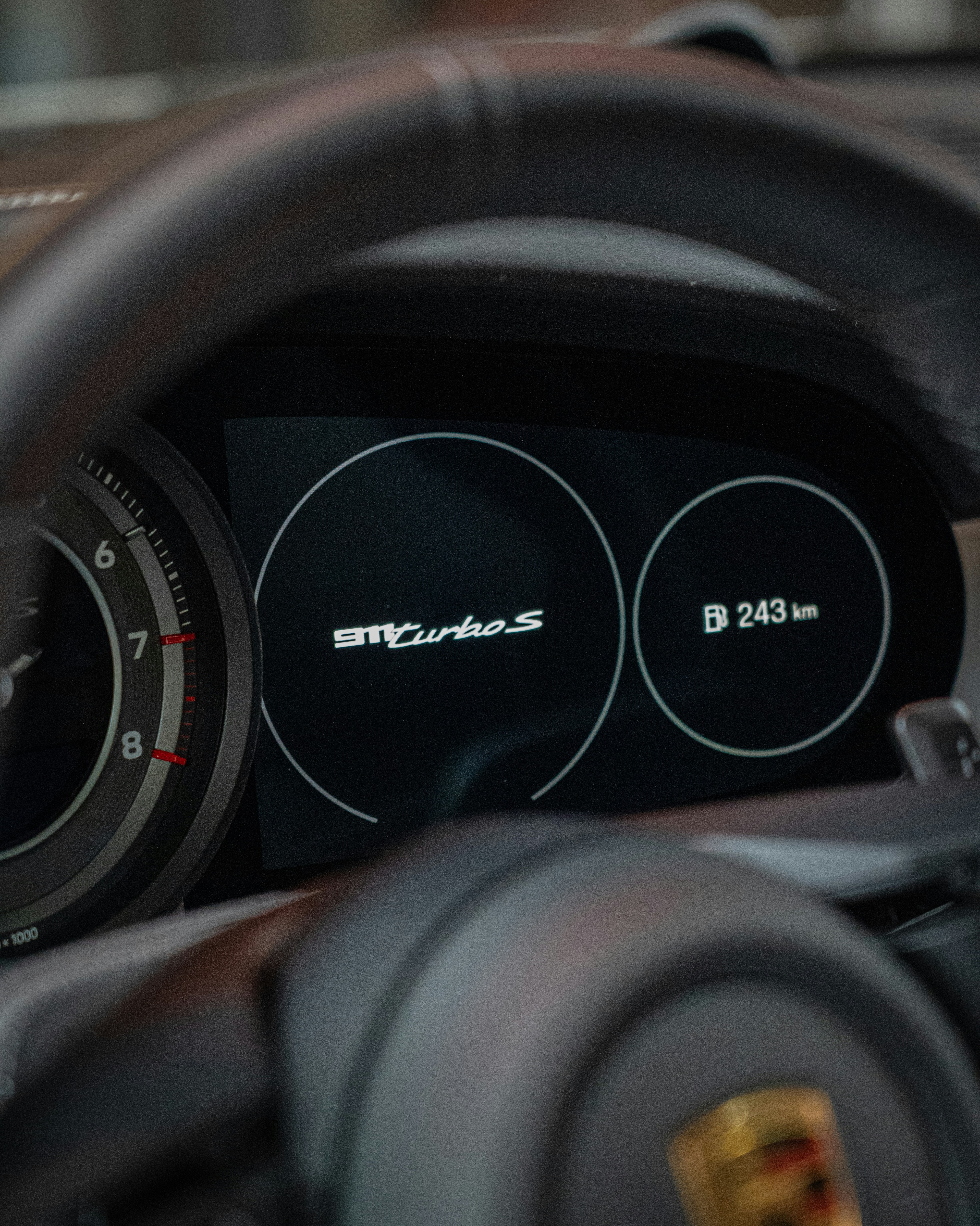 Porsche Instrument Display: Turbo S Dial and Digital Readout
