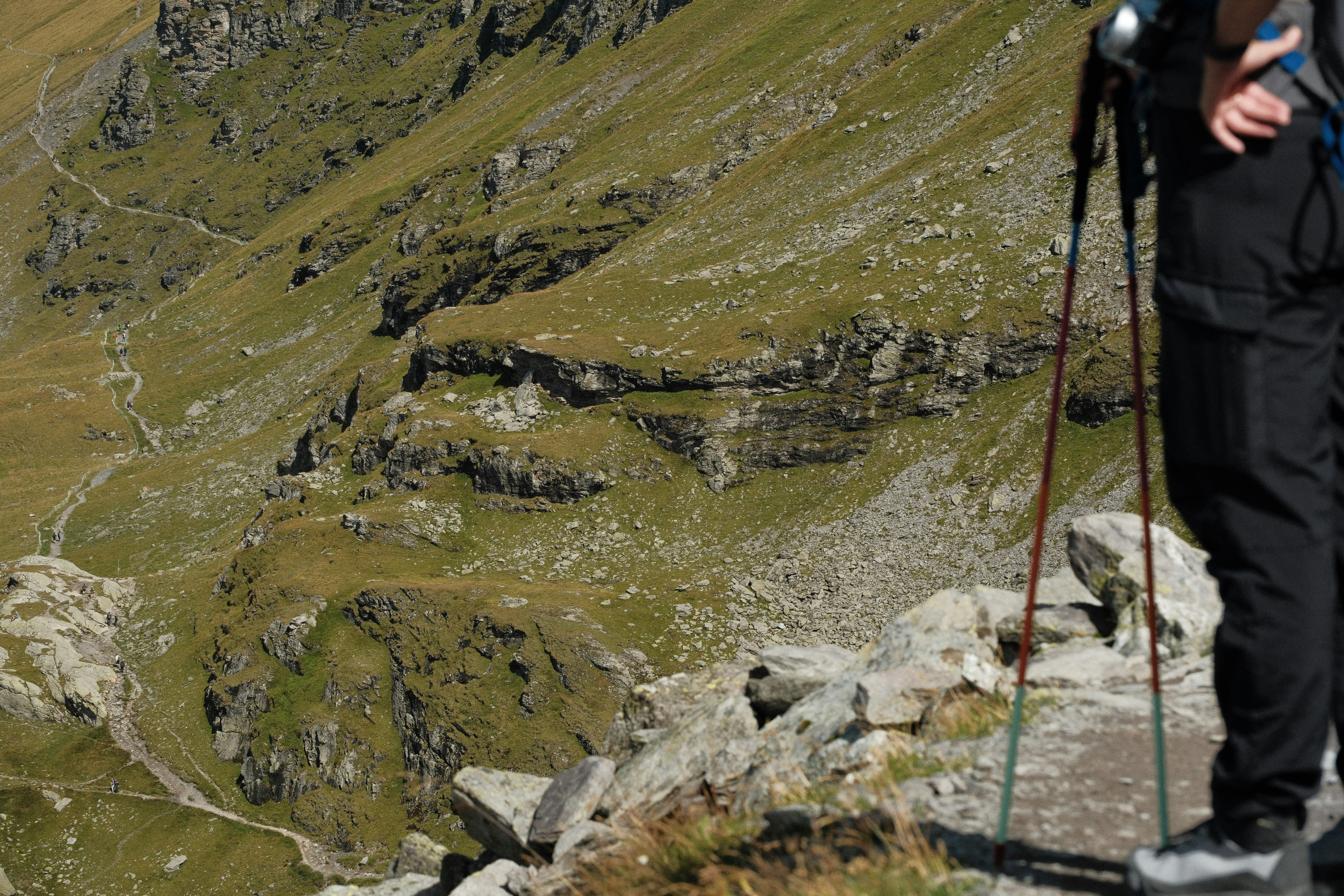 Trial on the Ridge: A Hiker’s Footpath Above the Valley