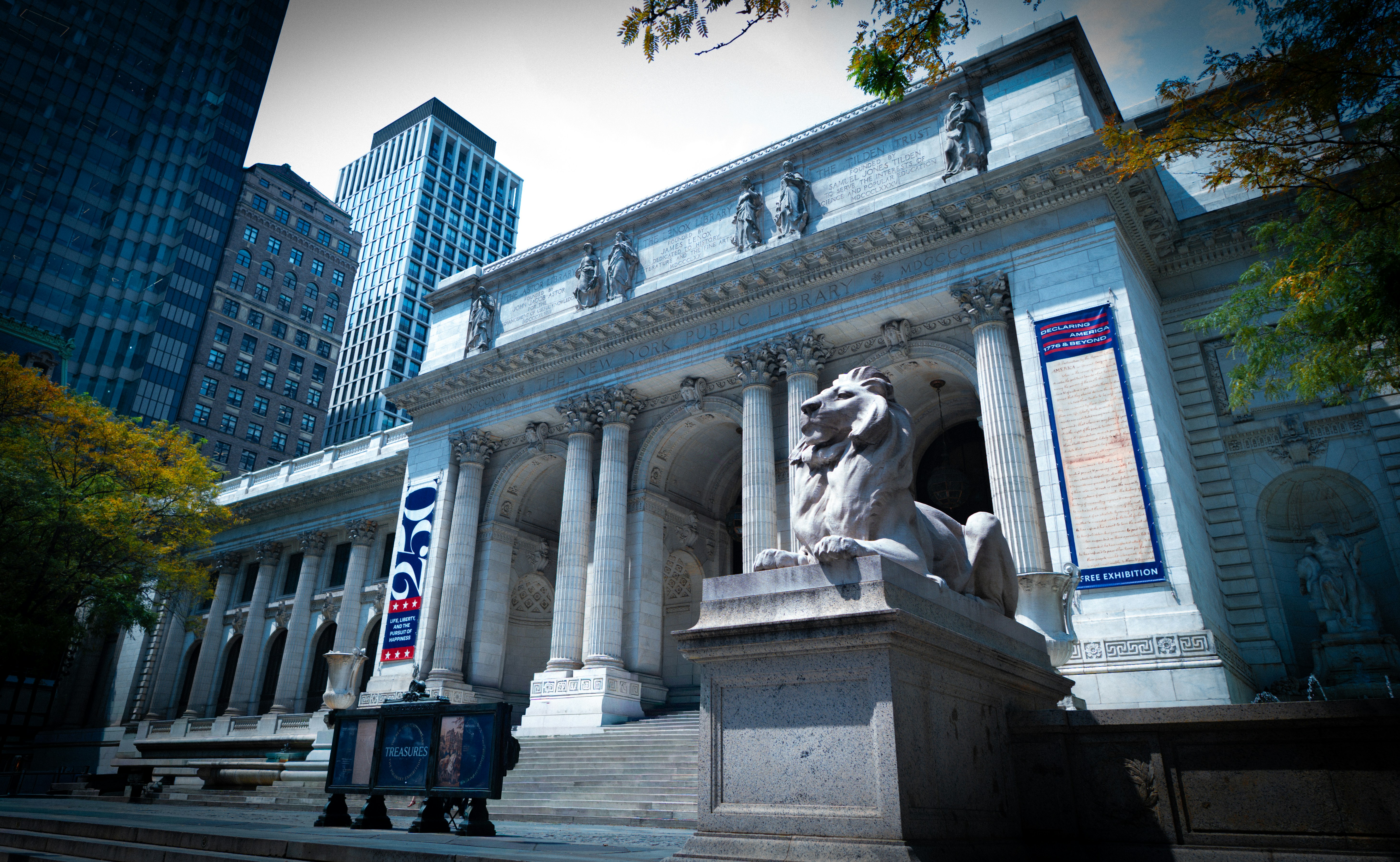 Statue Guardian at the Grand Portico
