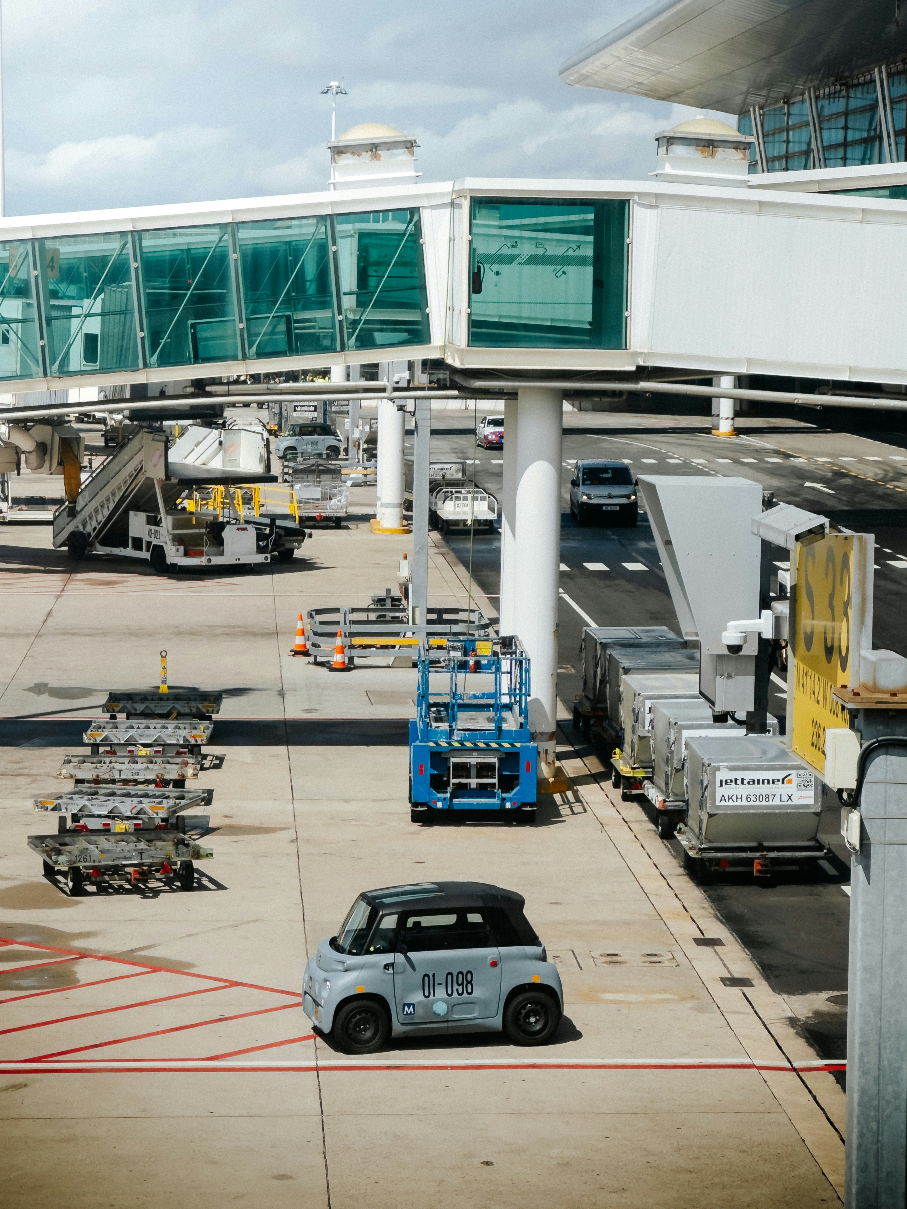 Jetway Vista: Ground Vehicle Under Aerial Walkway