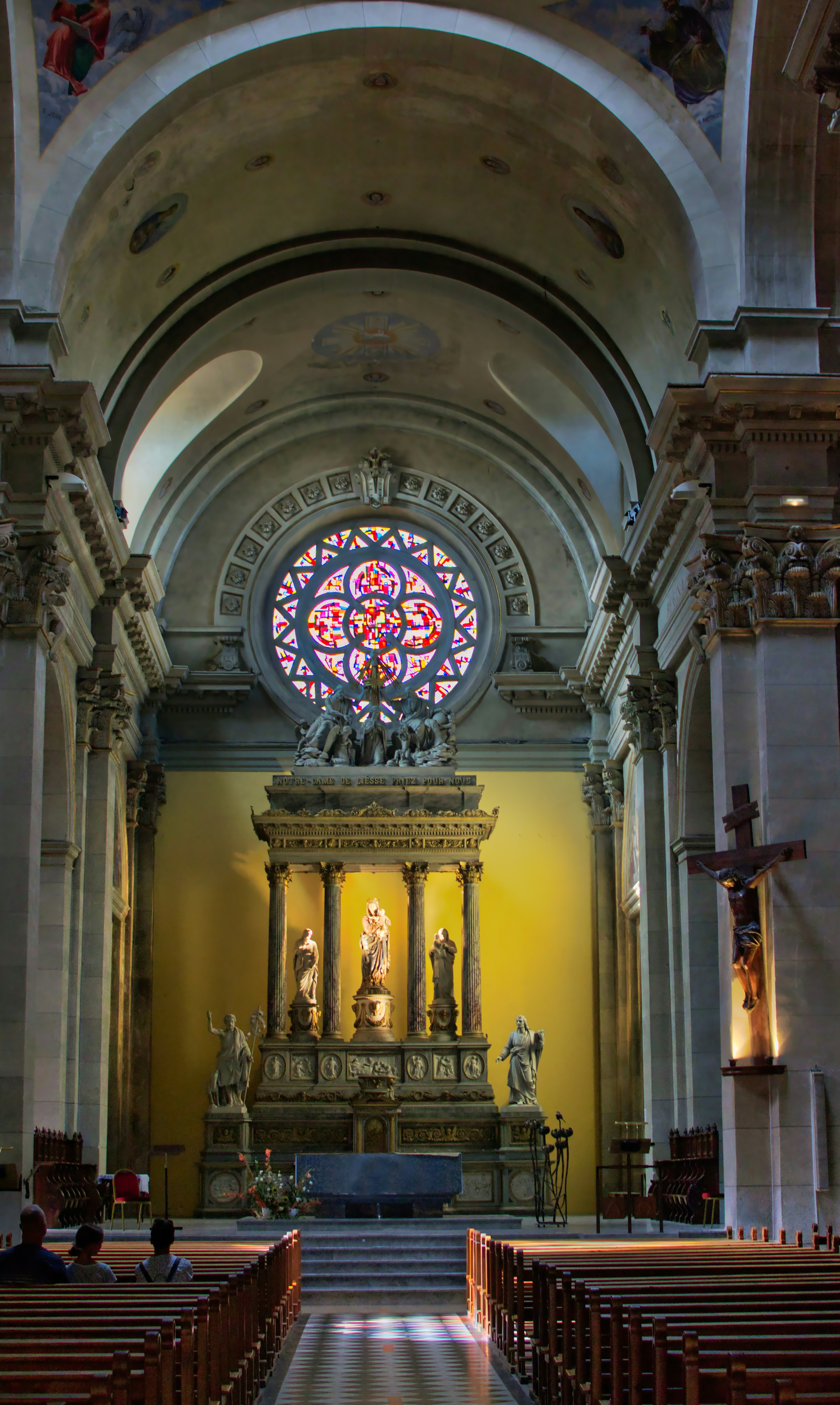 Light Through the Rose: A Sacred Interior and Its Stained Glass Focus