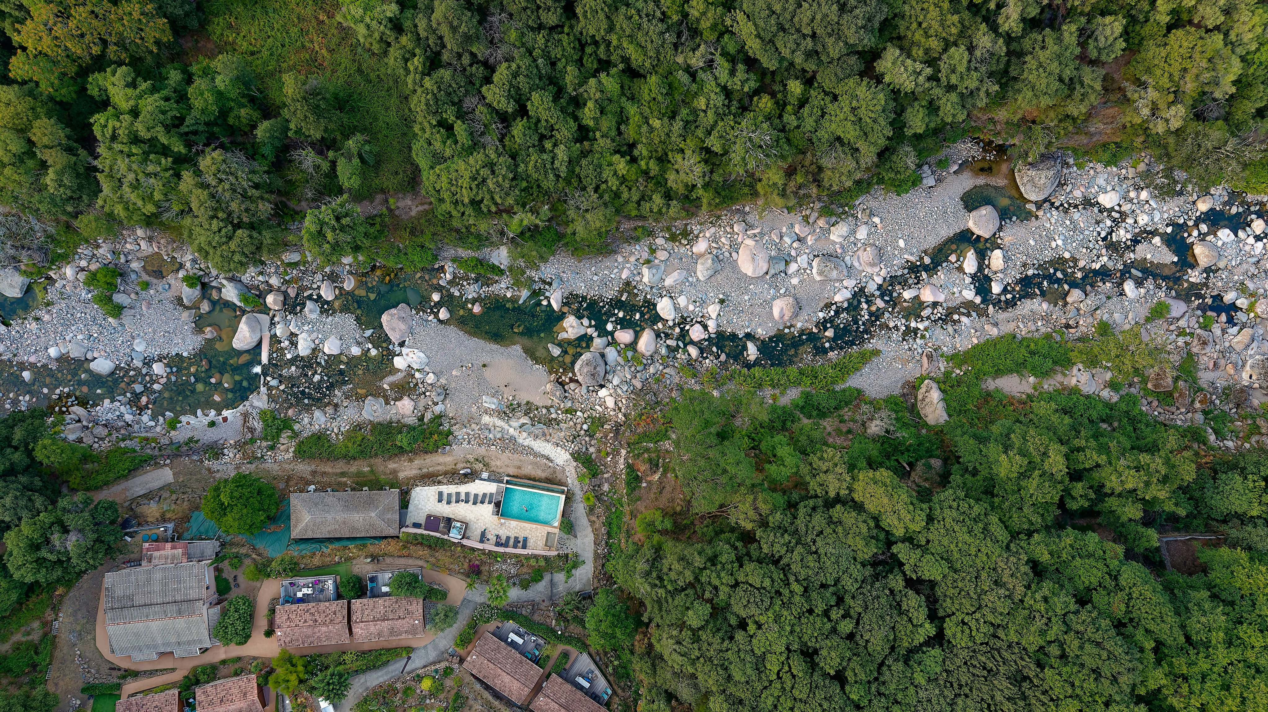 Riverside Village Nestled in a Pebble-strewn Bend