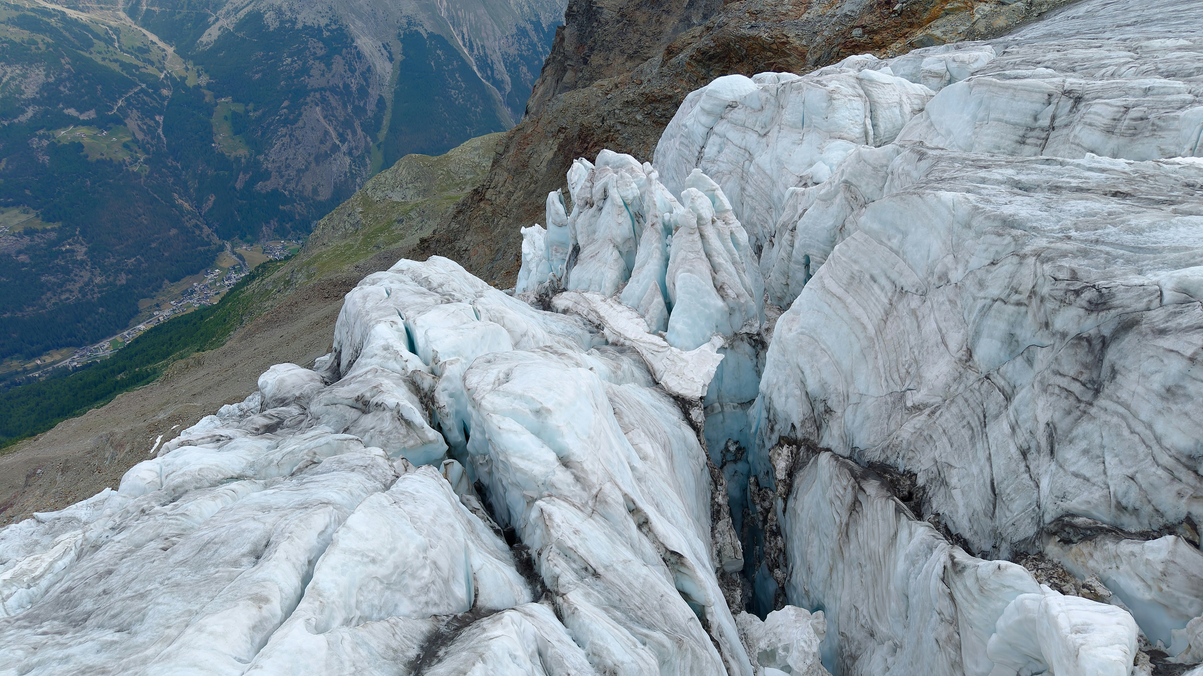 Glacial Rifts in Silent Alpine Light