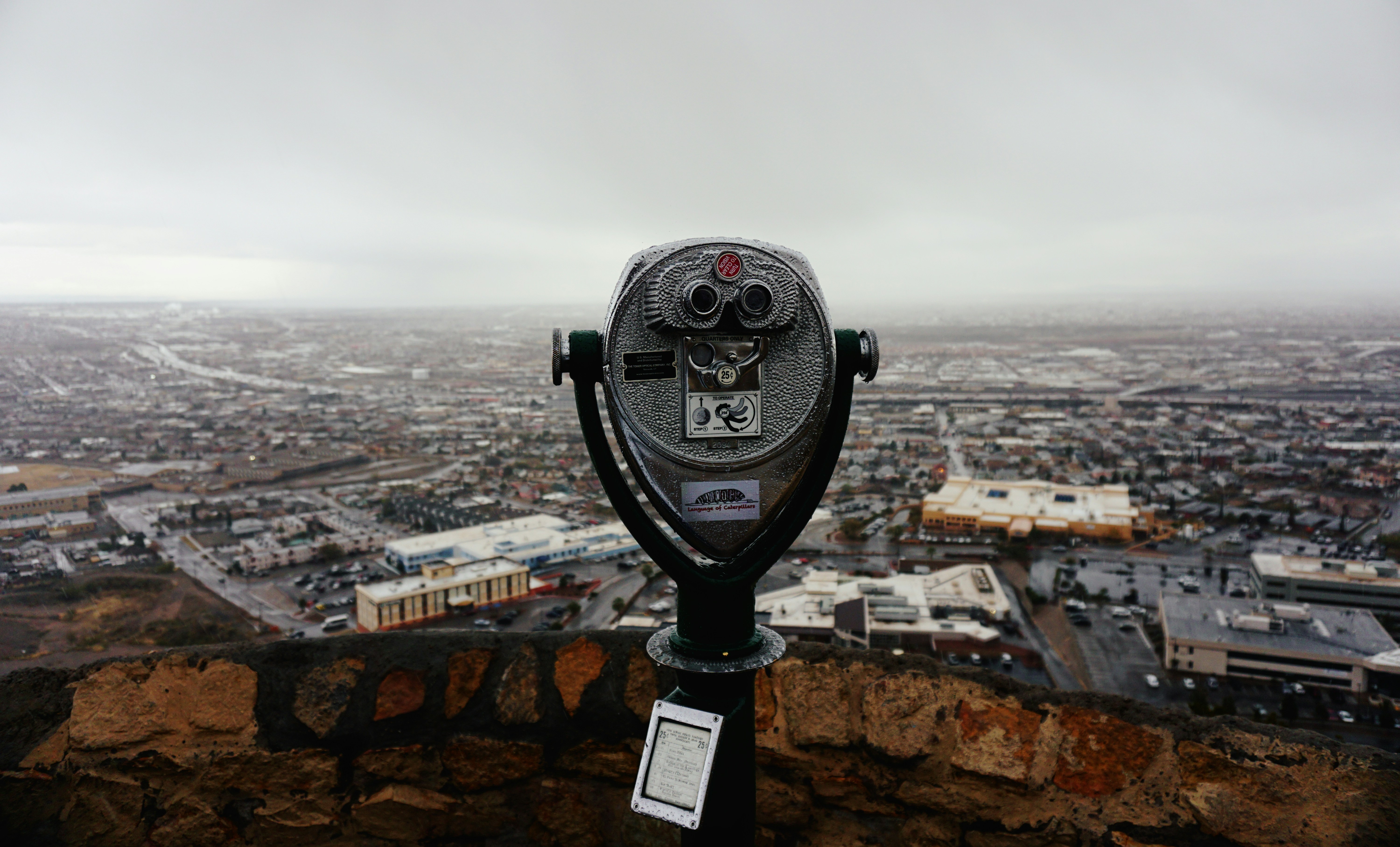 Lookout Telescope Over a Hazy Ciudad Vieja