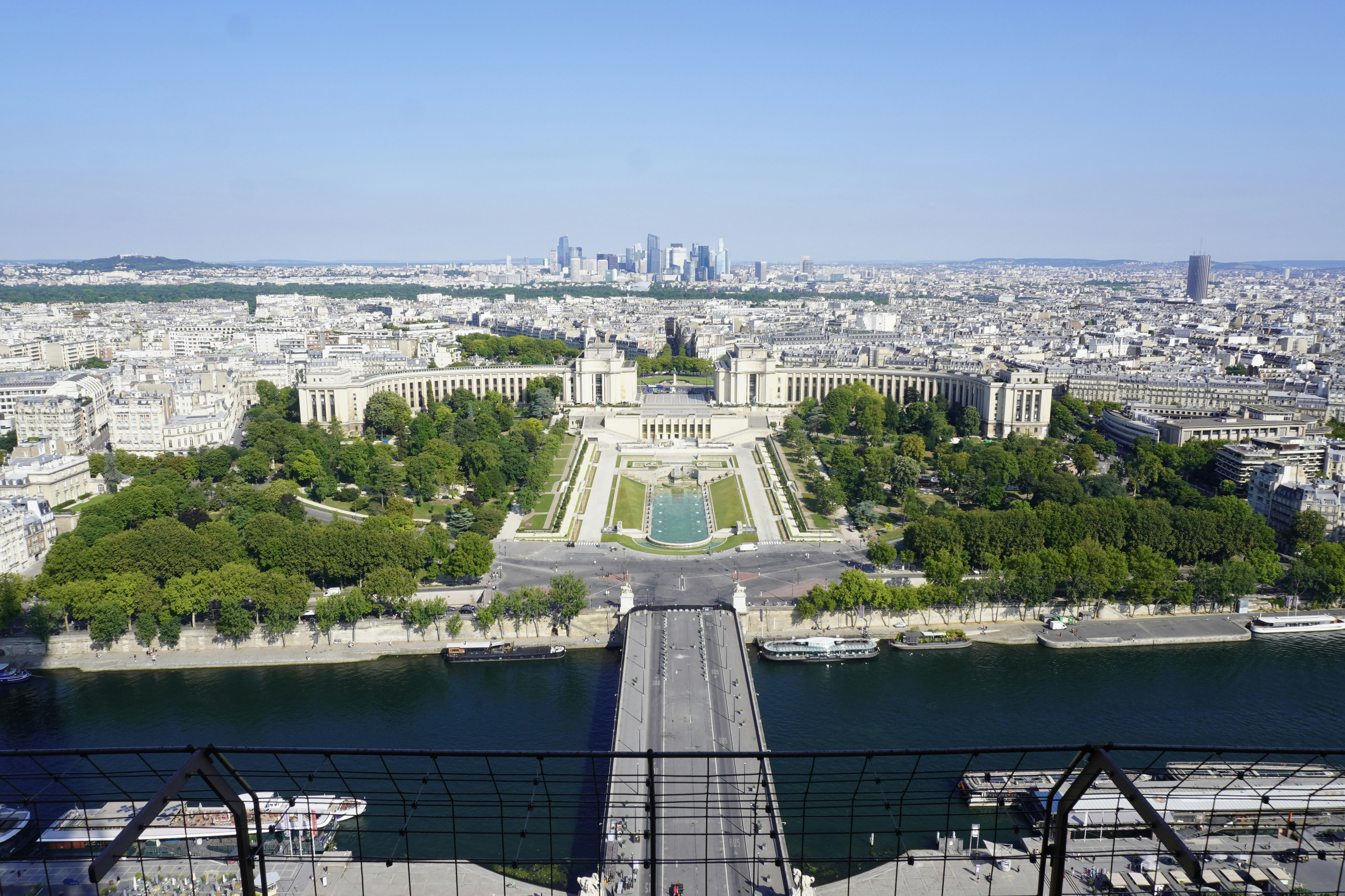Symmetrical Paris: The Tuileries and Grand Axe Framing the River