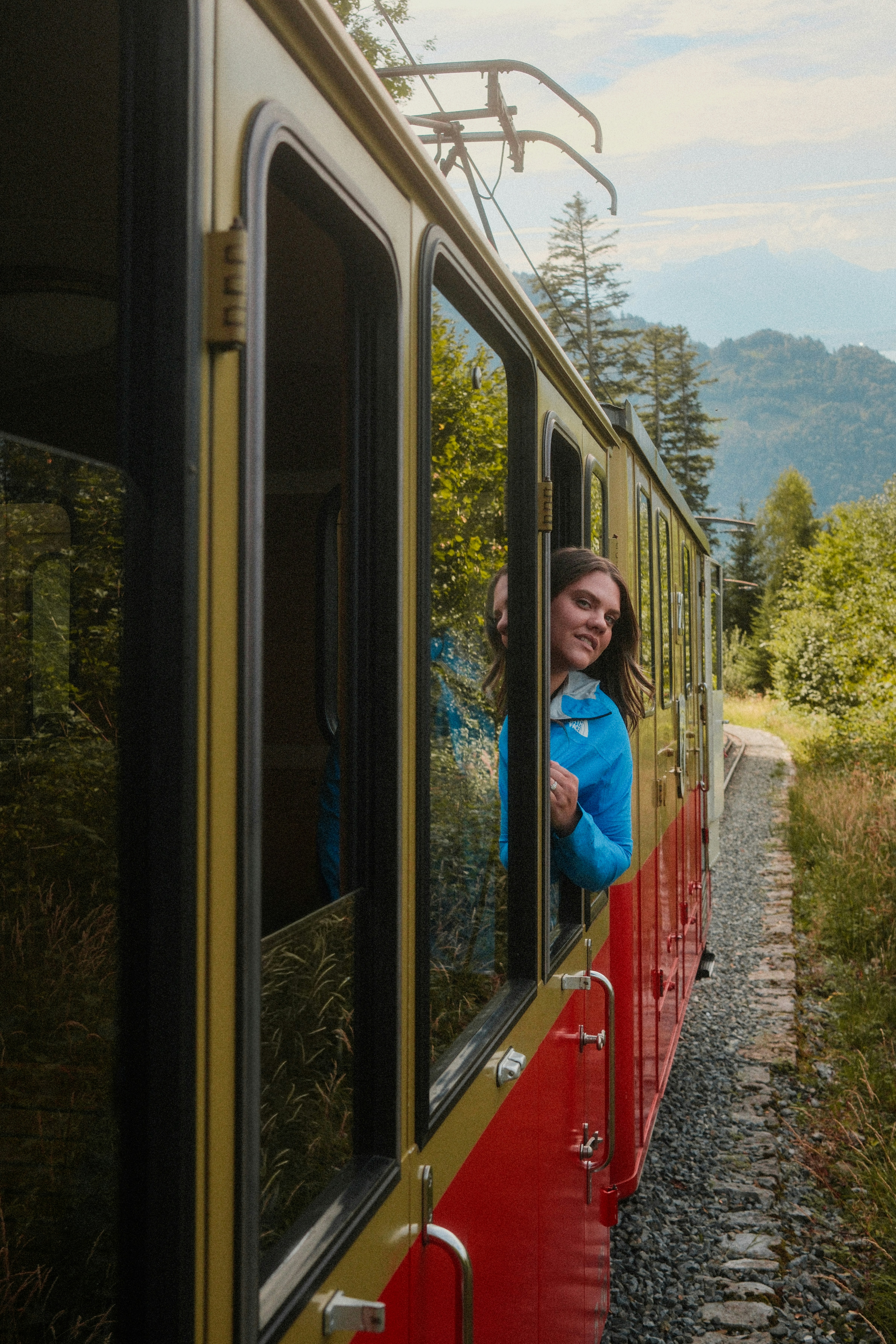 Conductor’s Gaze: A Passengers’ Perspective from a Mountain Railcar