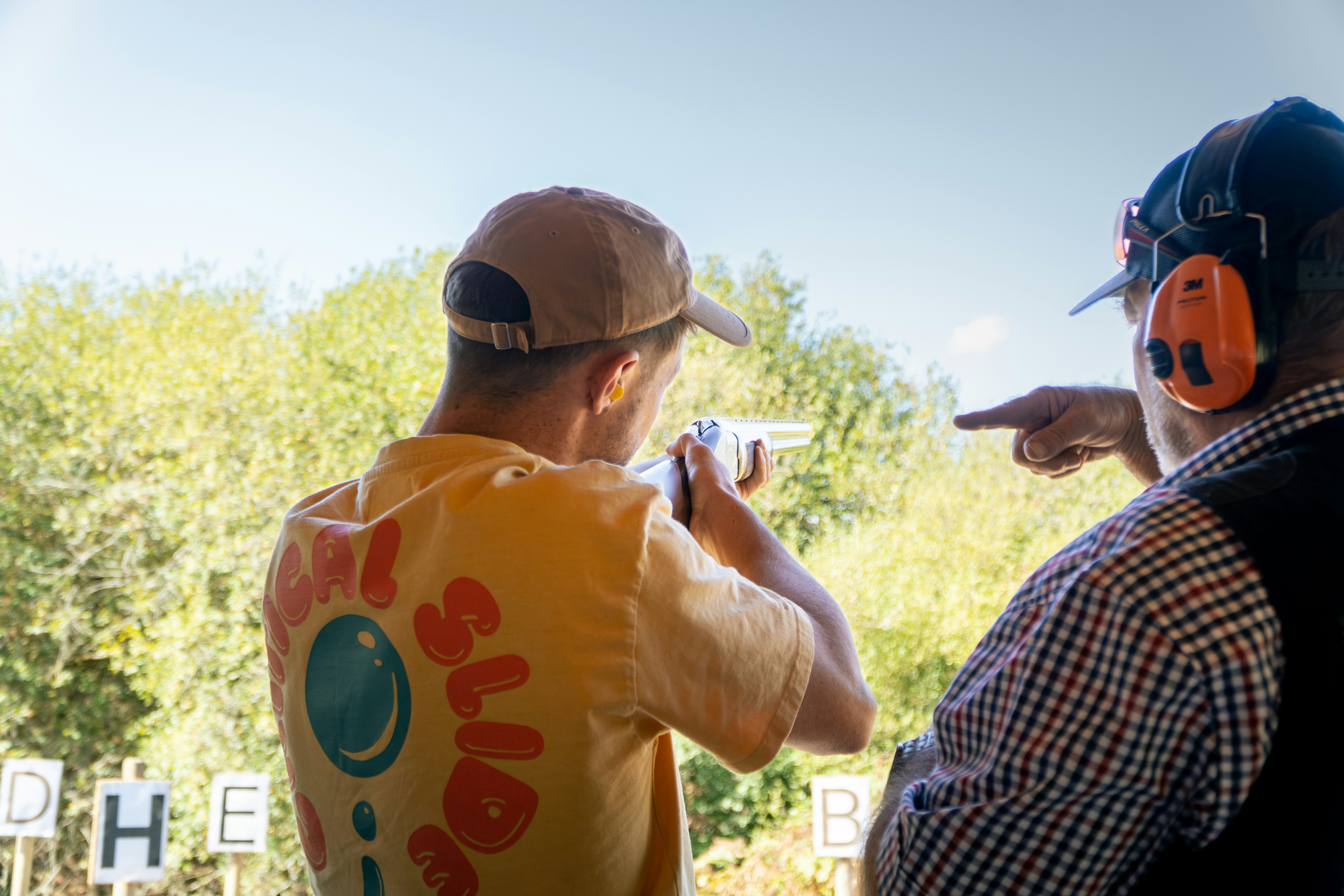 Hands on Target: A Shooter Guides Attention at a Shooting Event