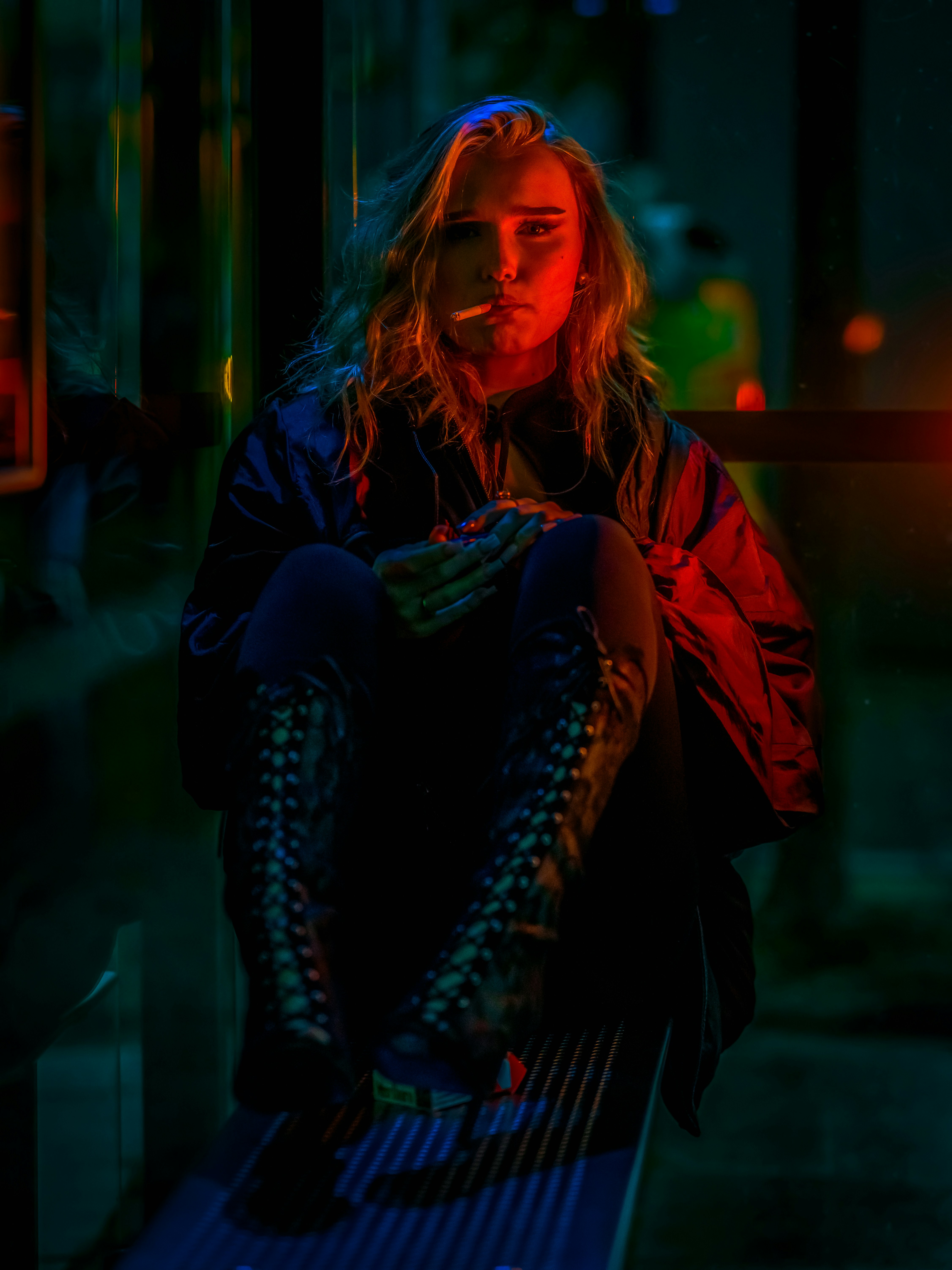 Neon Quiet: A Night in the Glassy Corridor
