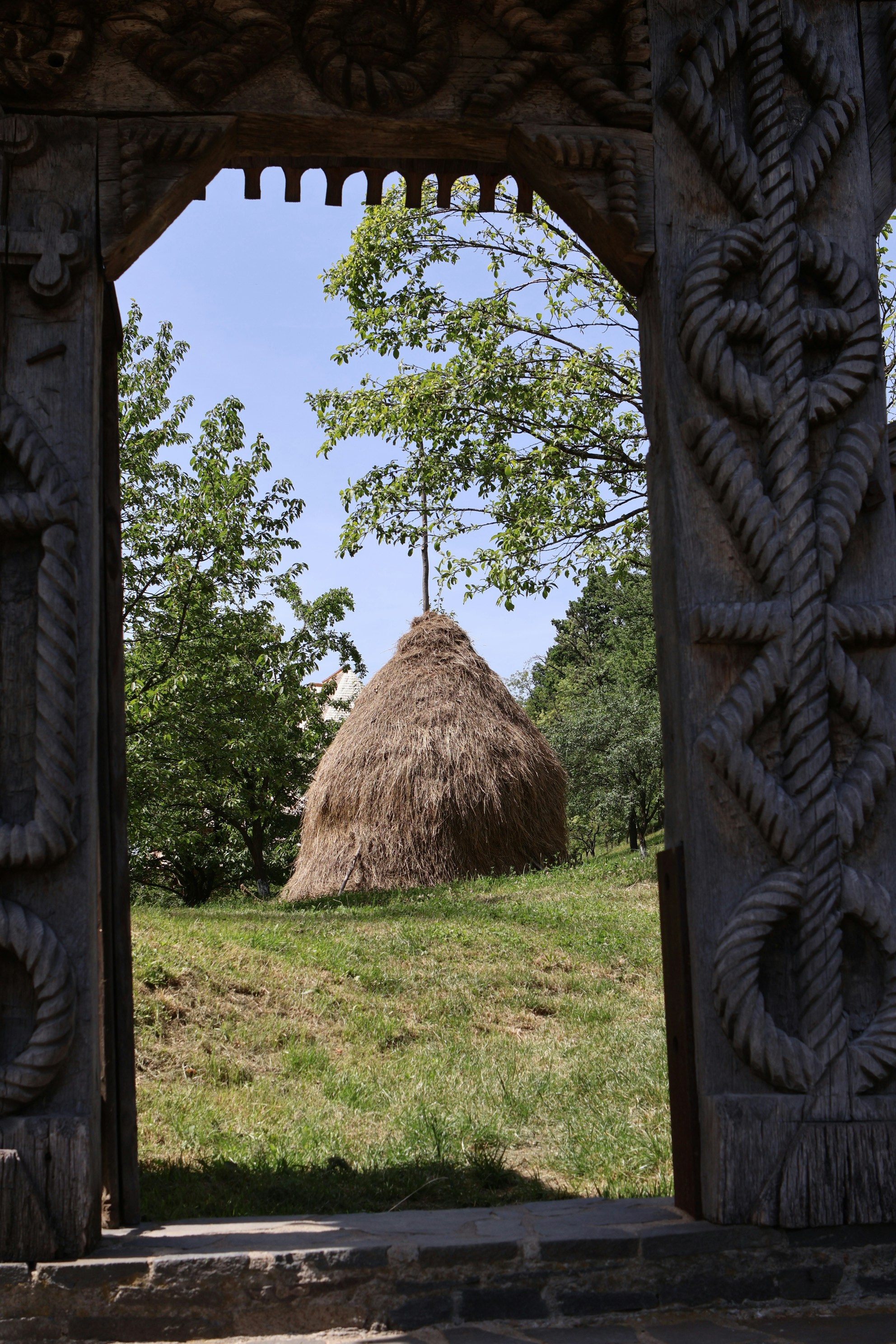 Through the Portal to a Haystack Hay Day