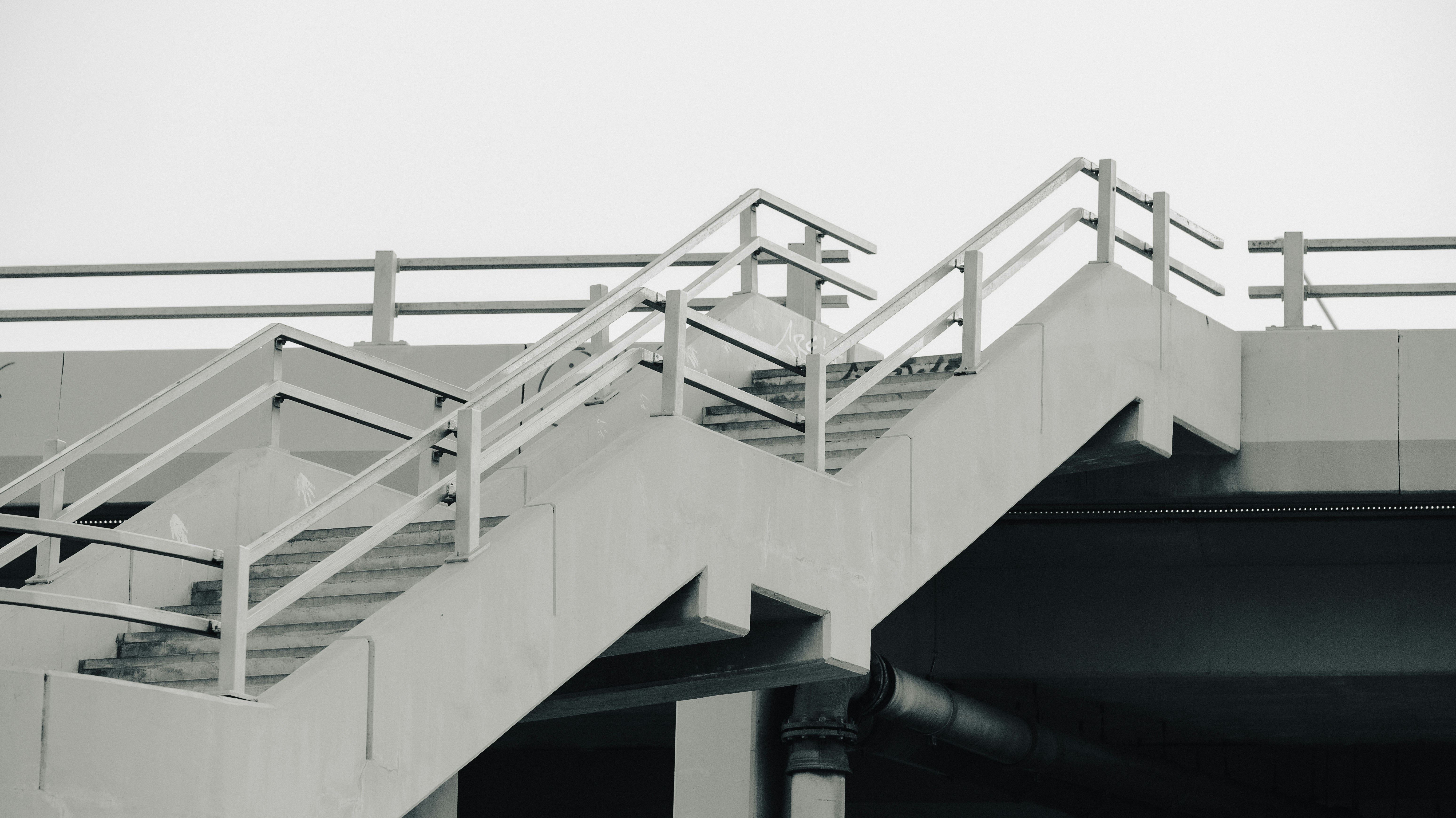 Industrial Staircase Geometry in High-Contrast Light