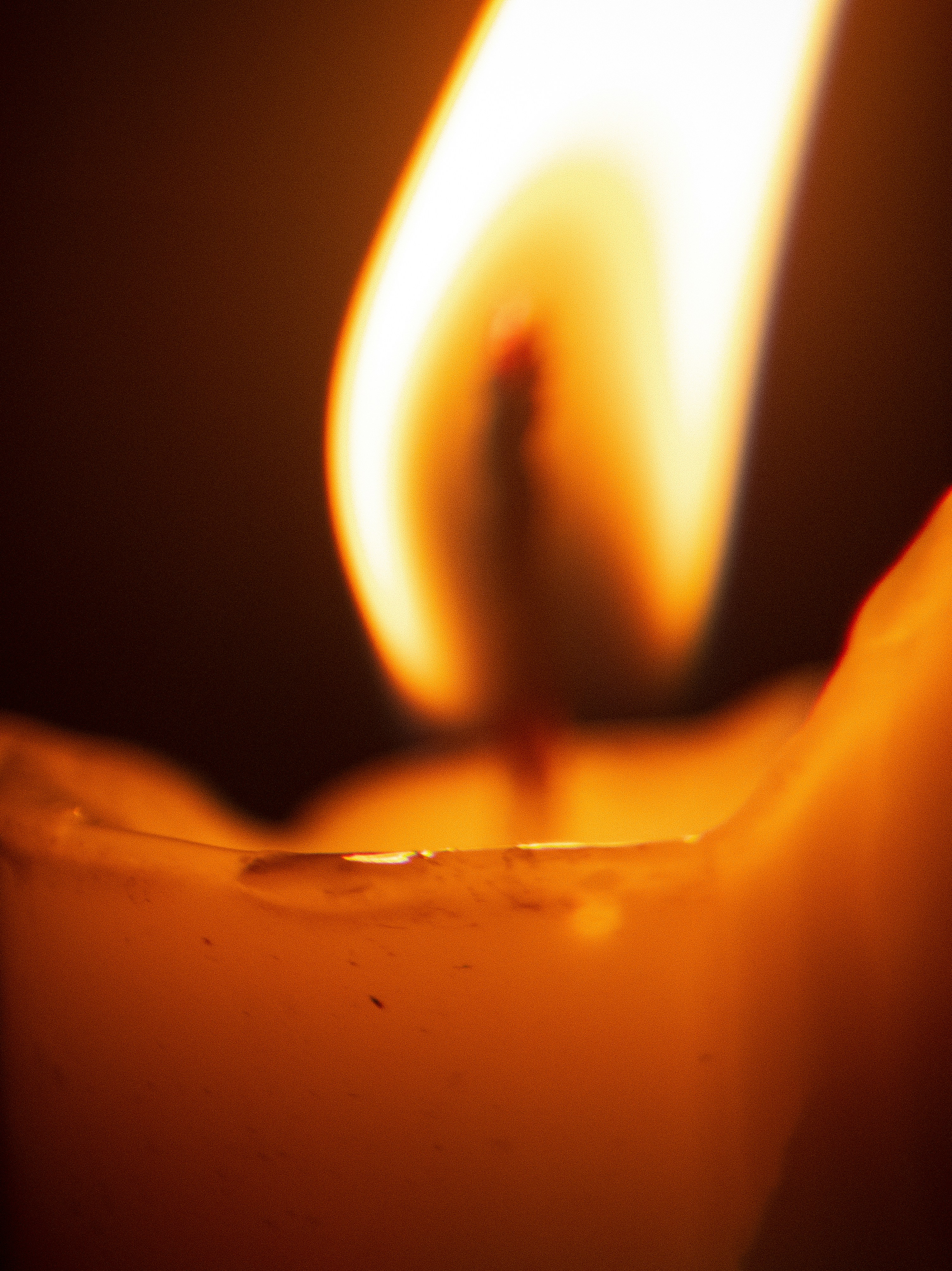Flame’s Edge: A Quiet Candlelight Portrait in Warm Blur