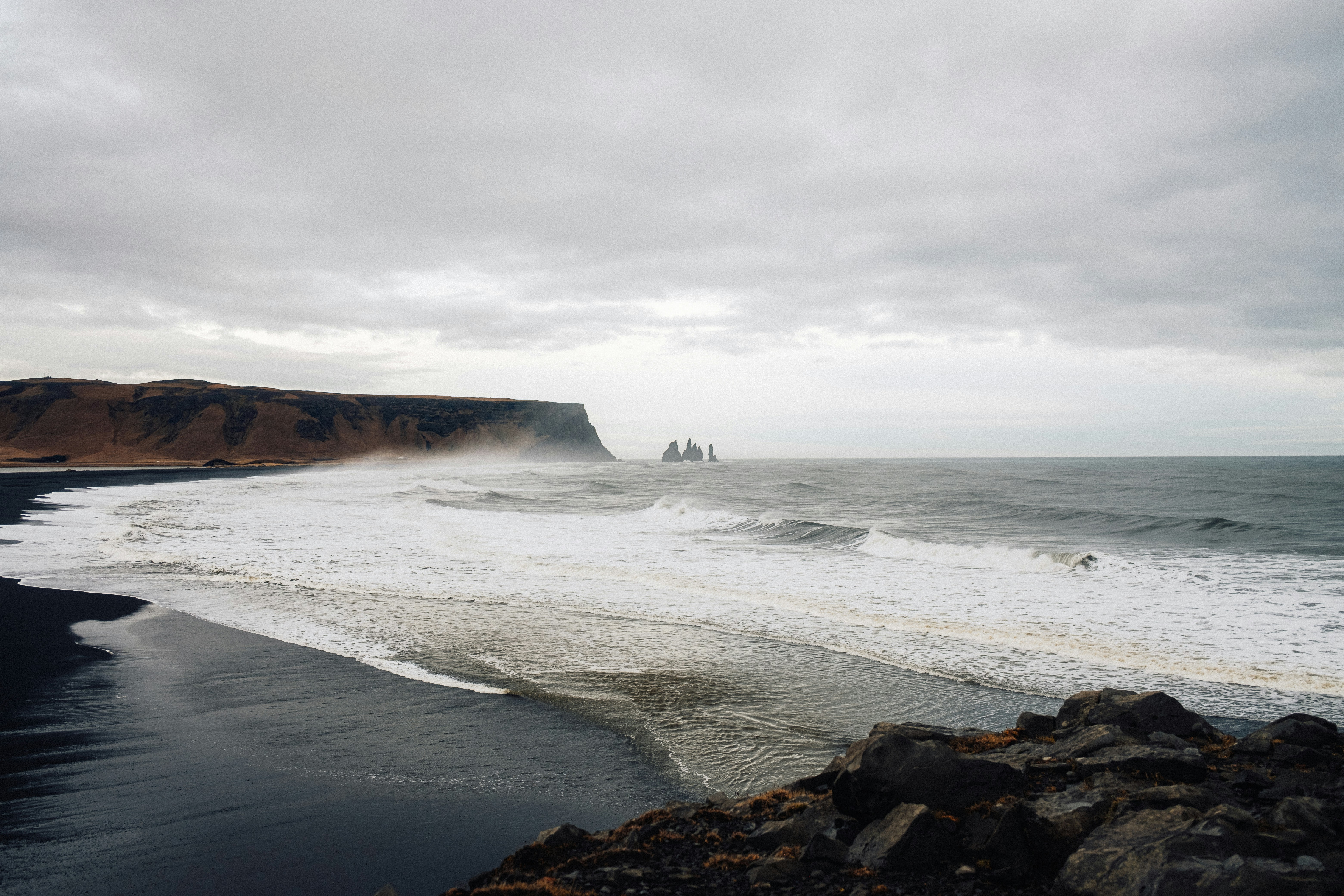 Coastal Cliffs and Mist over the Ledge