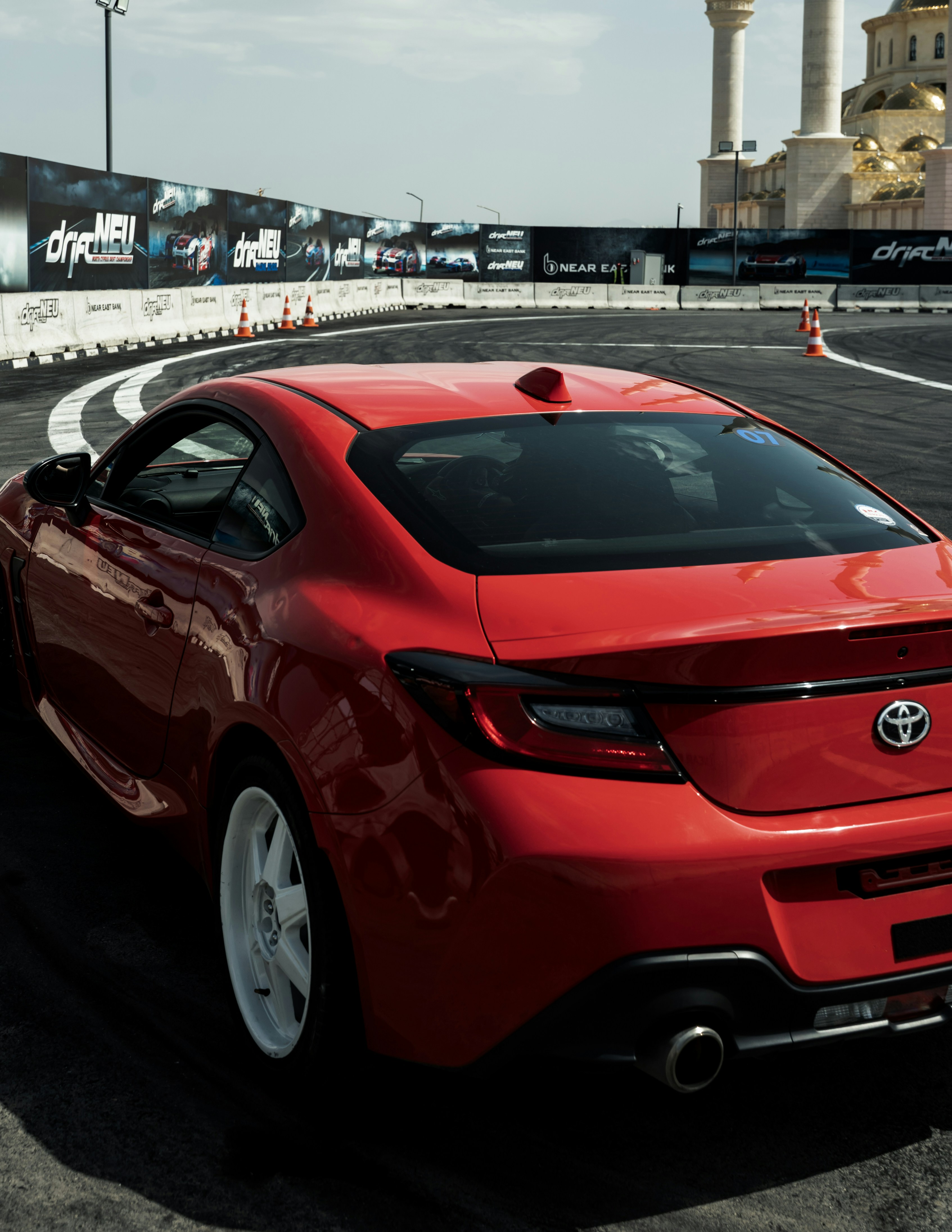 Red Apex: The Camaro Graces the Open Circuit