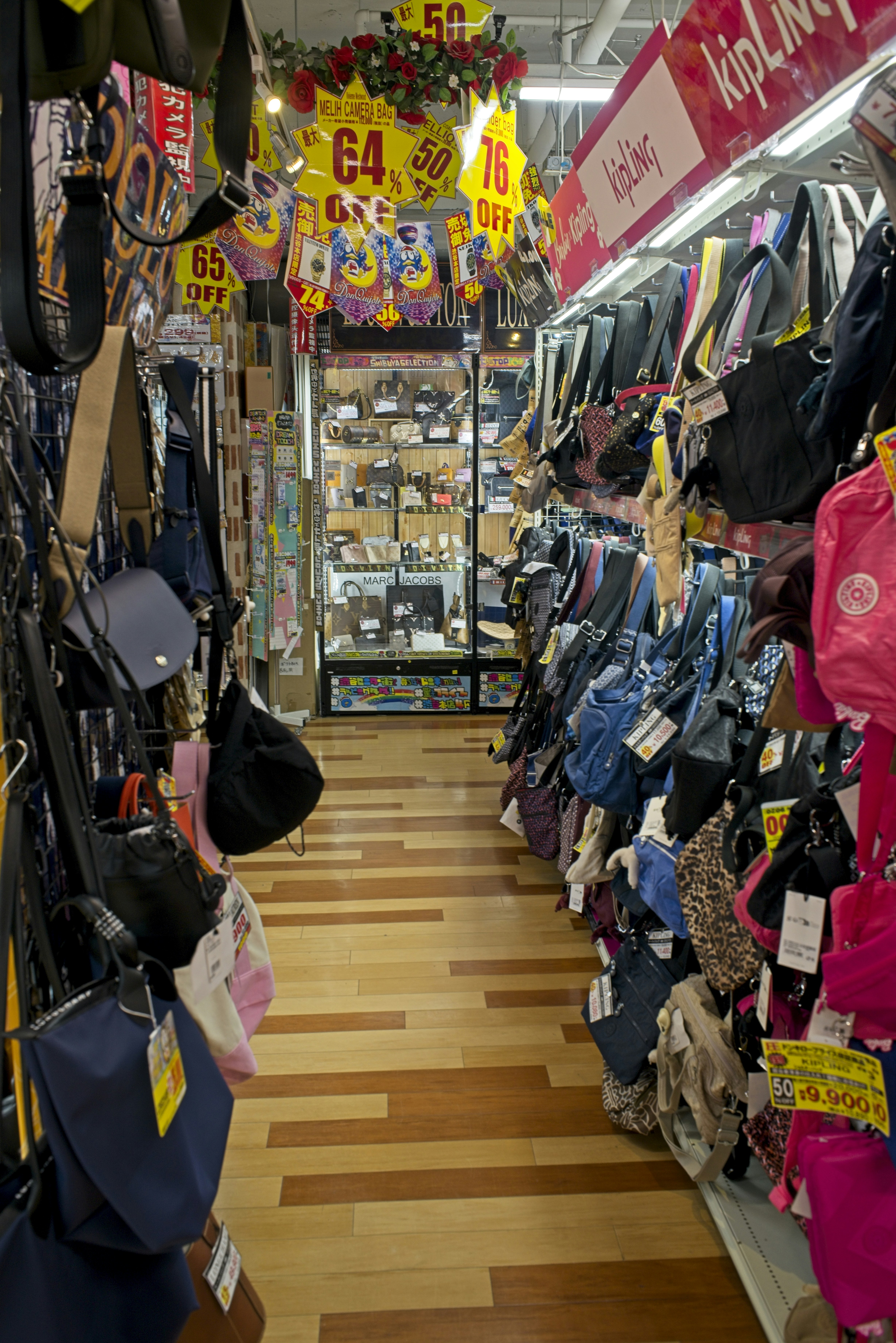  Marketplace Corridor: A Kaleidoscope of Bags and Bargains