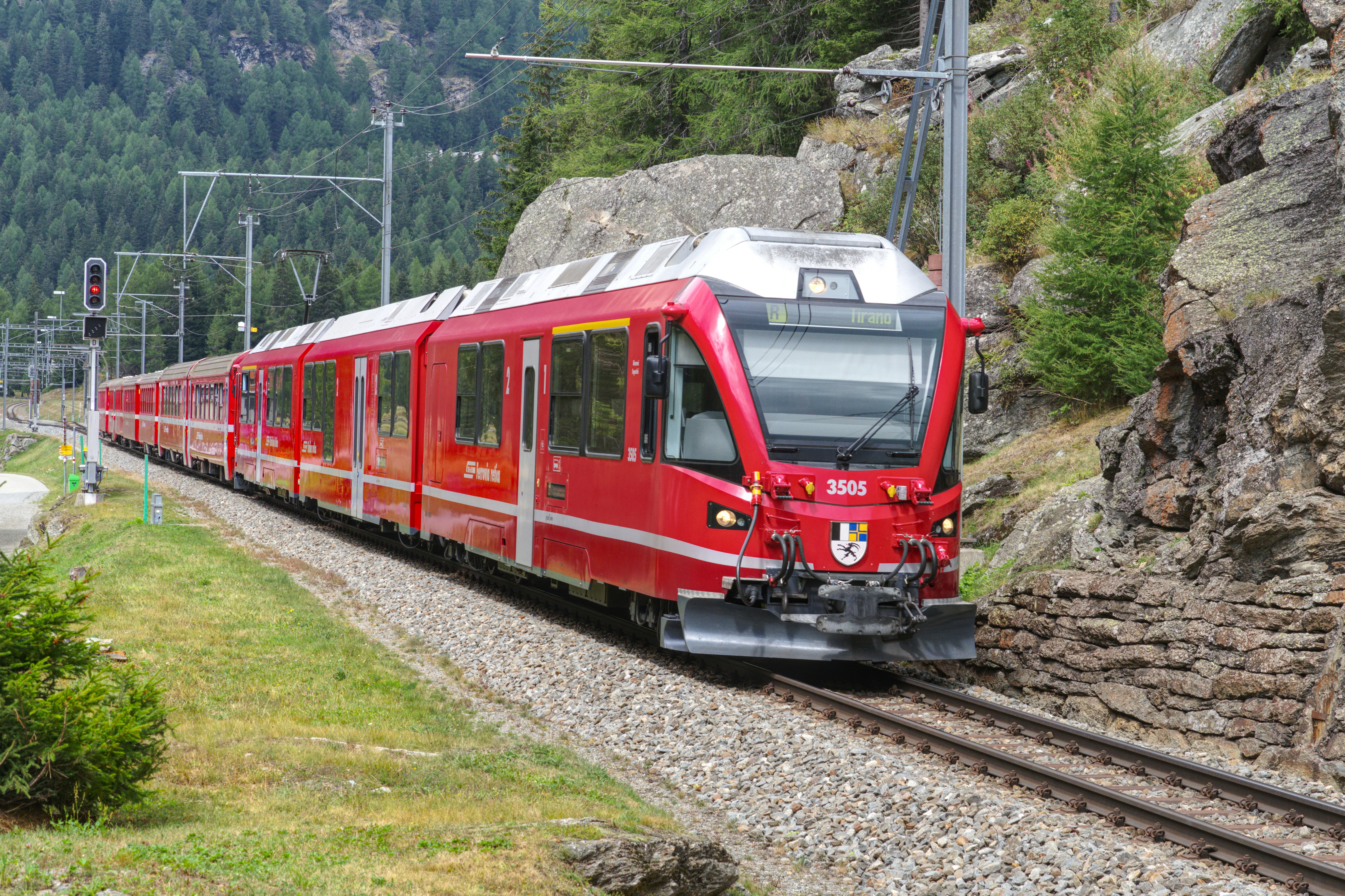 Red Aerial Express: Alpine Rail Slice