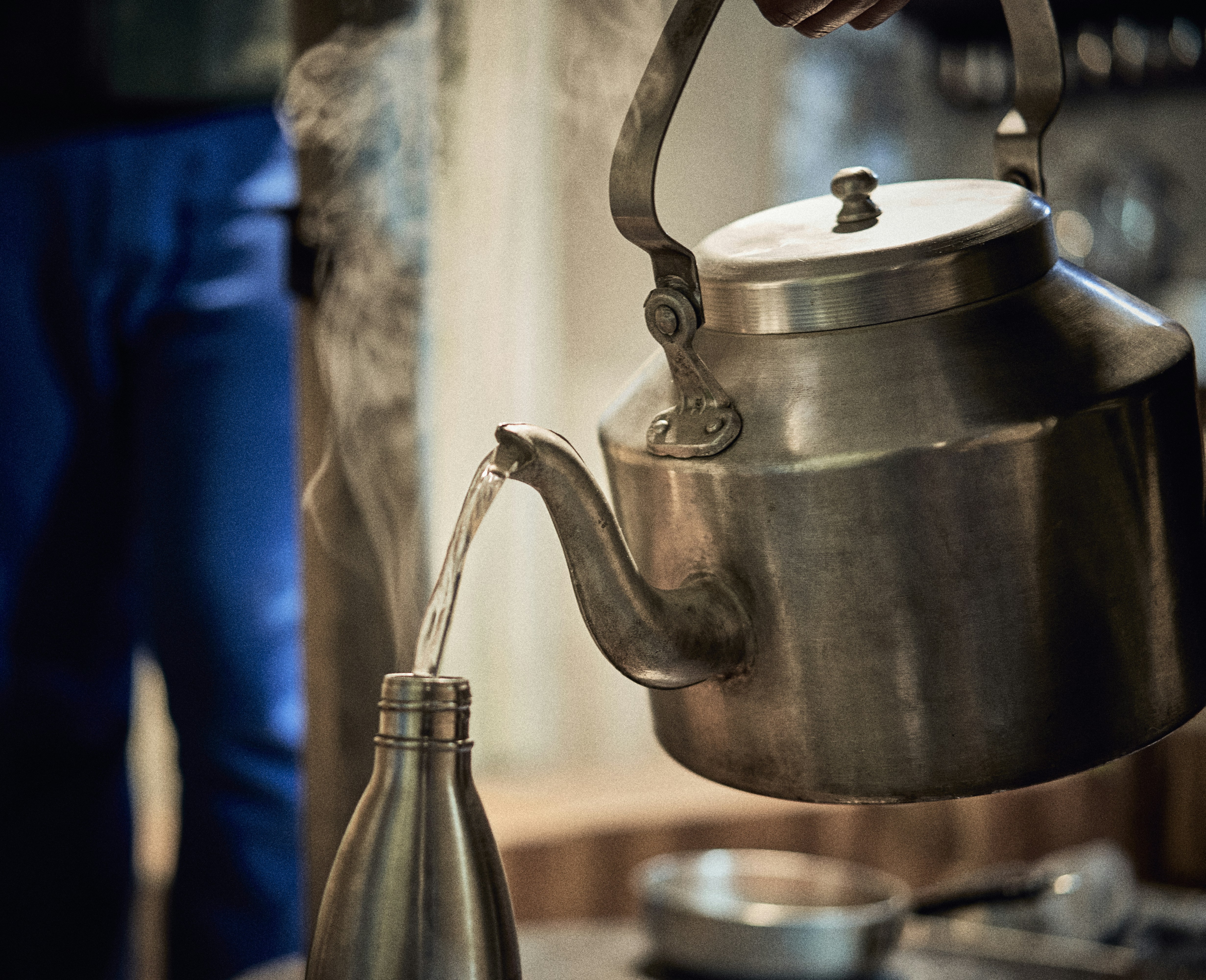 Rusted Teakettle Portrait: A Kettle’s Pause in a Quiet Kitchen Scene