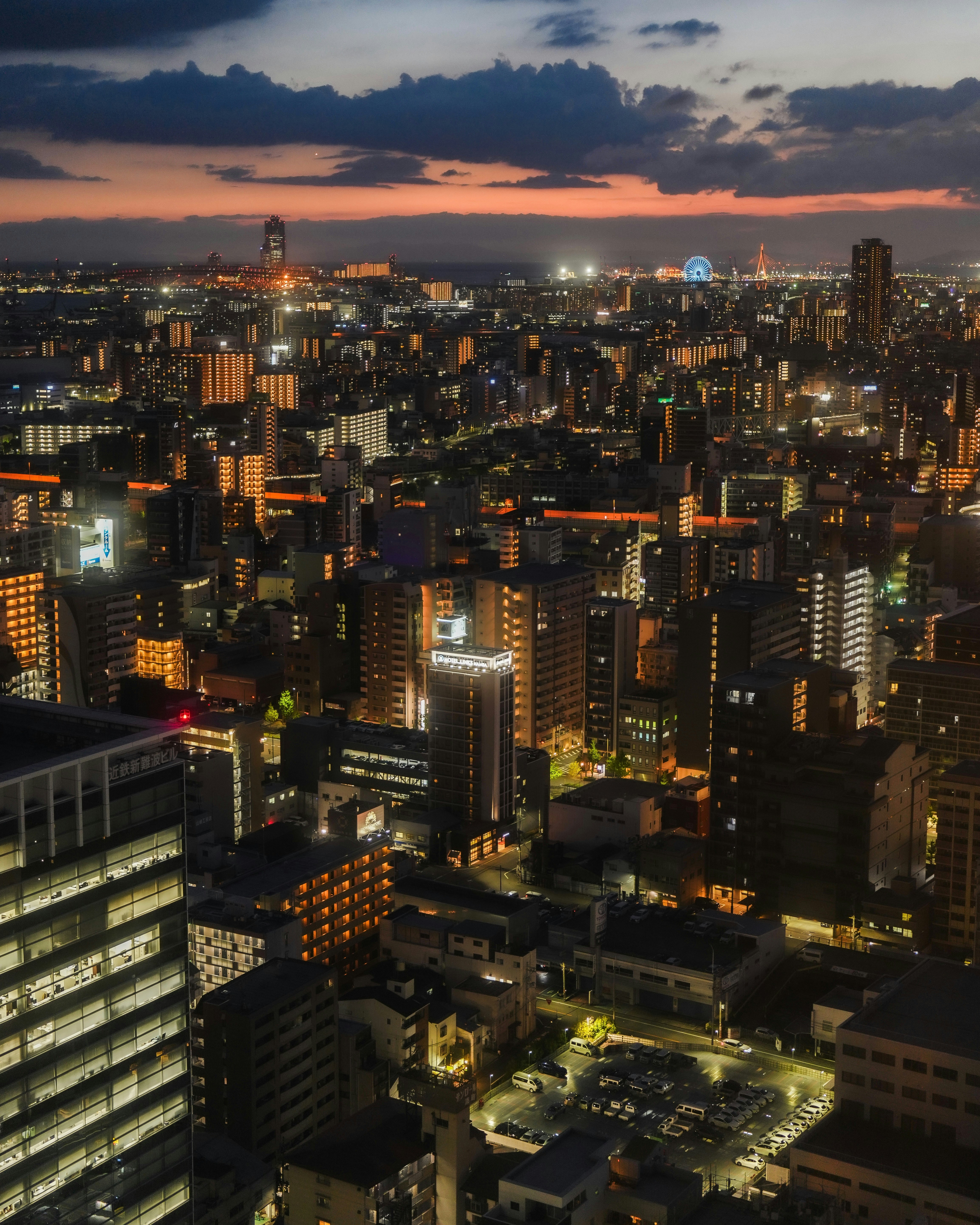 Night Veins of the City: Neon Grid Beneath a Sunset Edge