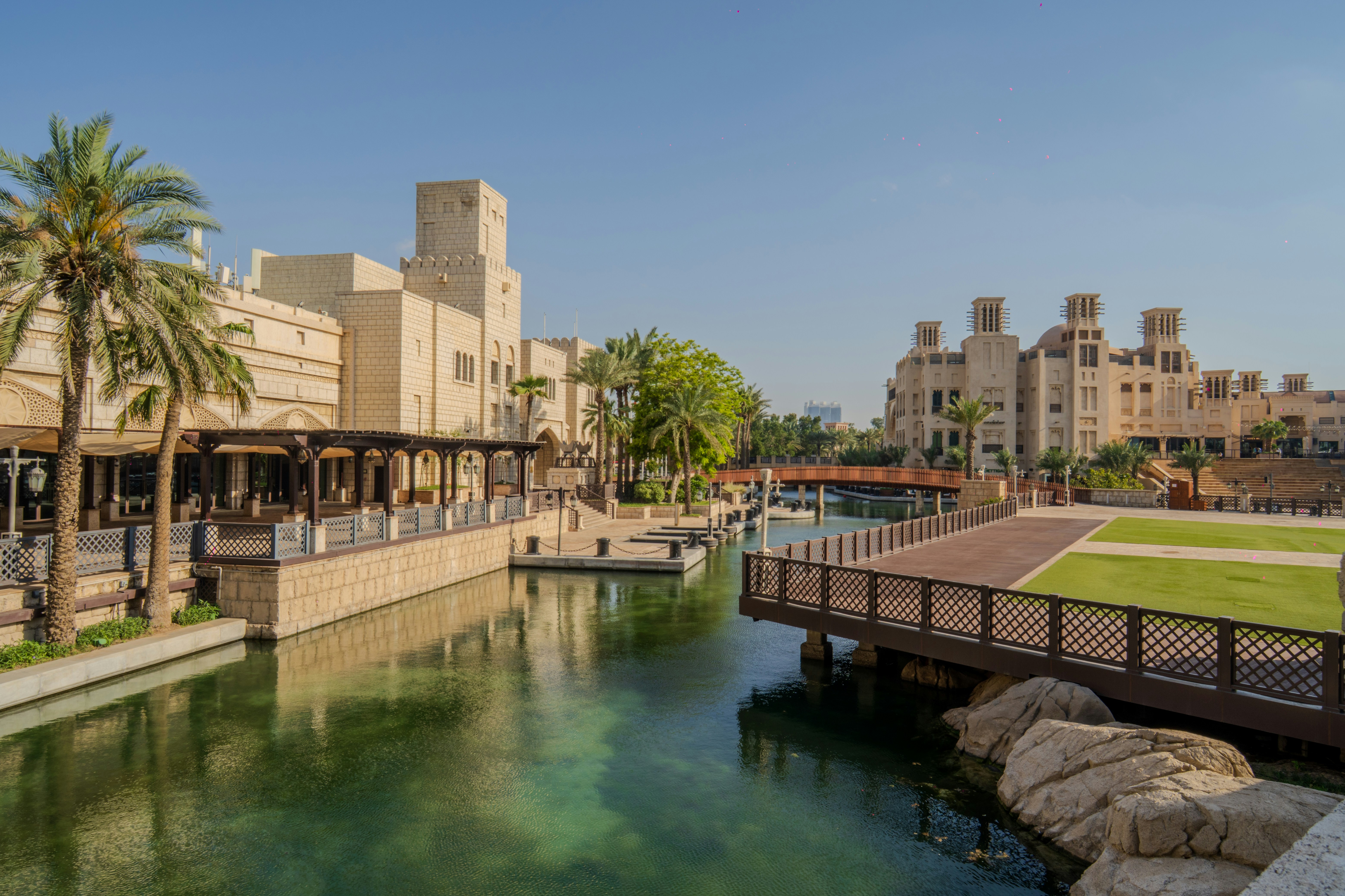 Oasis of Stone and Sky: A Tranquil Canal Walk