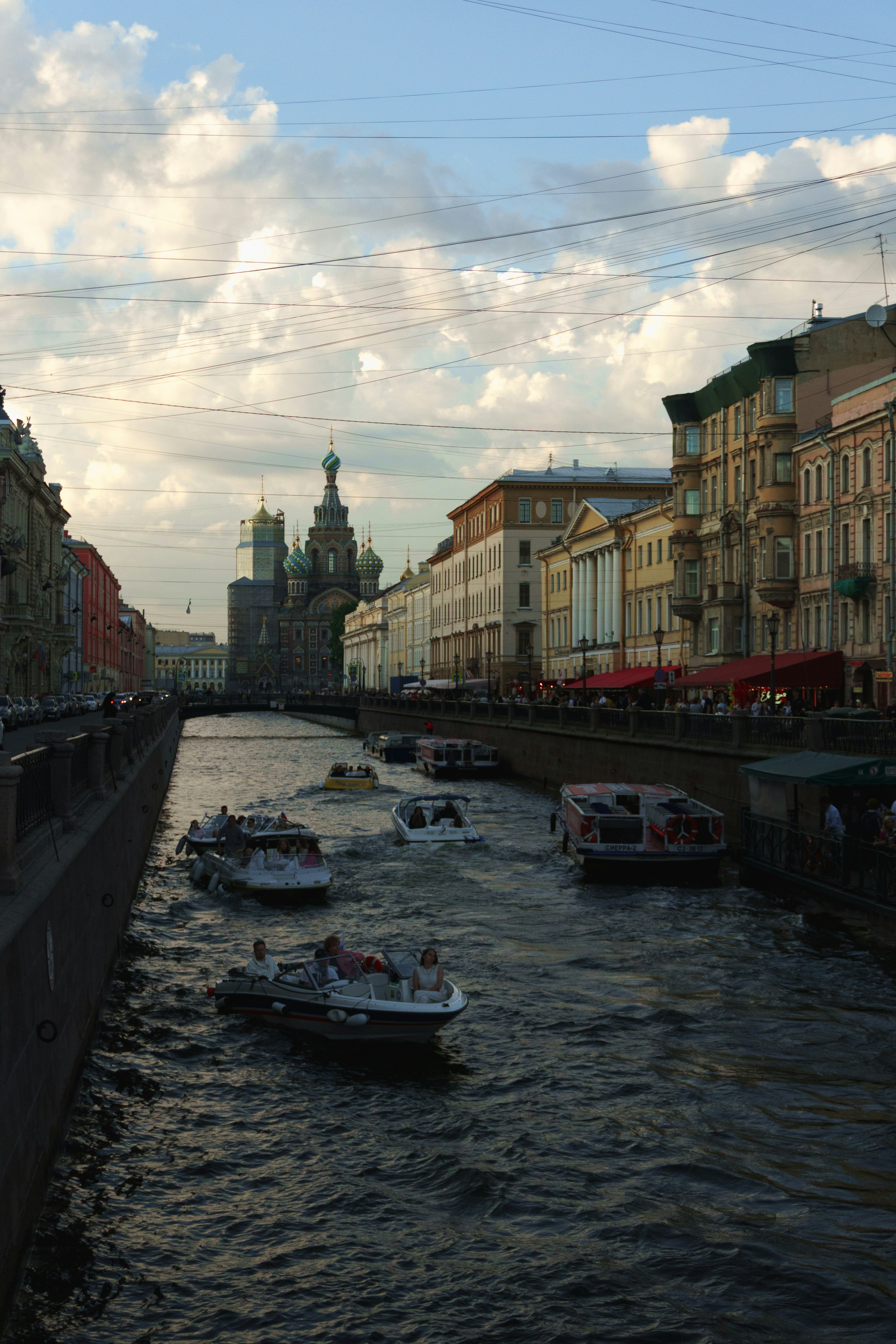 Riverine Passage Through Historic Canalside Quarter