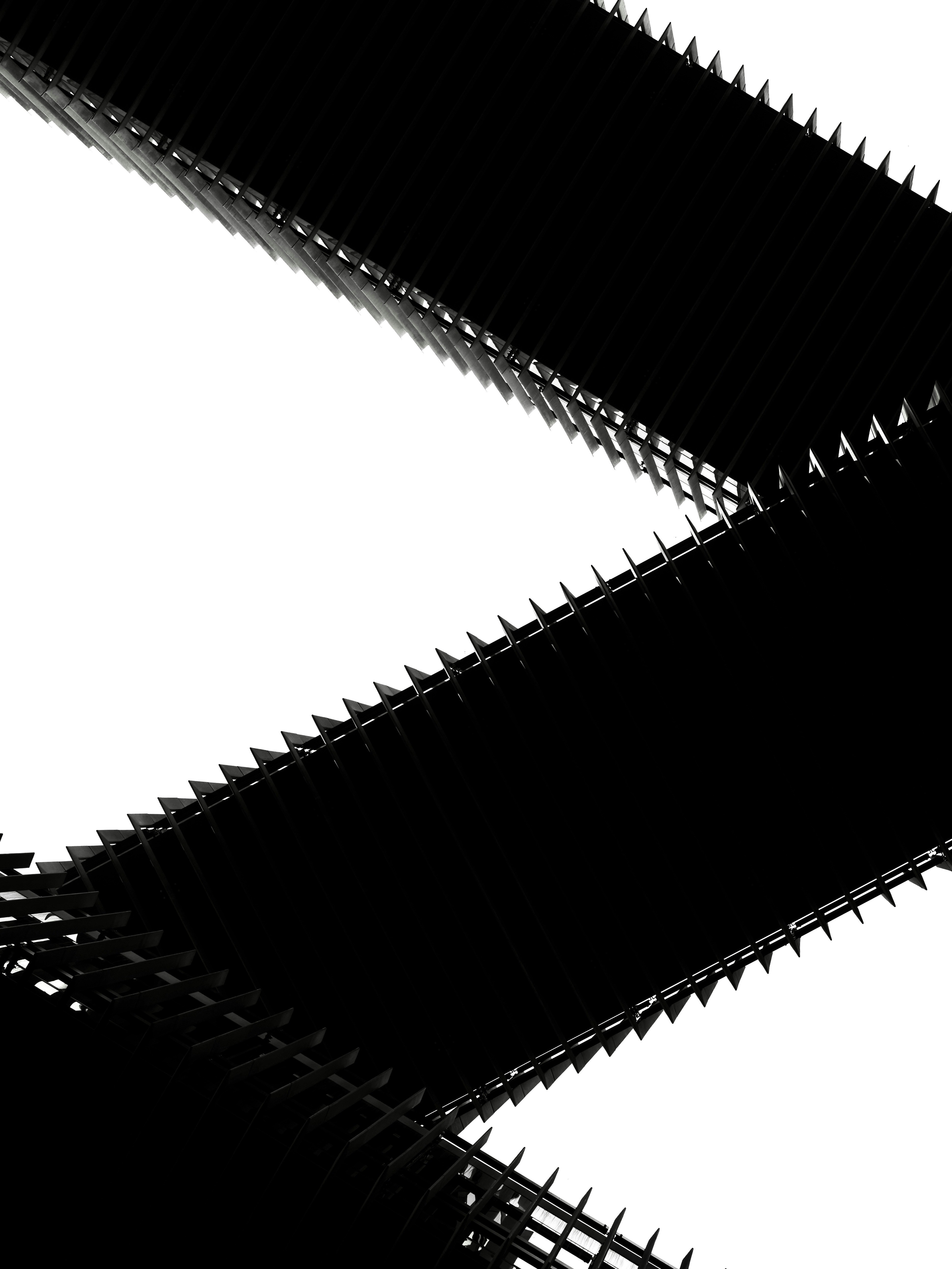 Diagonal Webs: Abstract Night of Sharp Edges