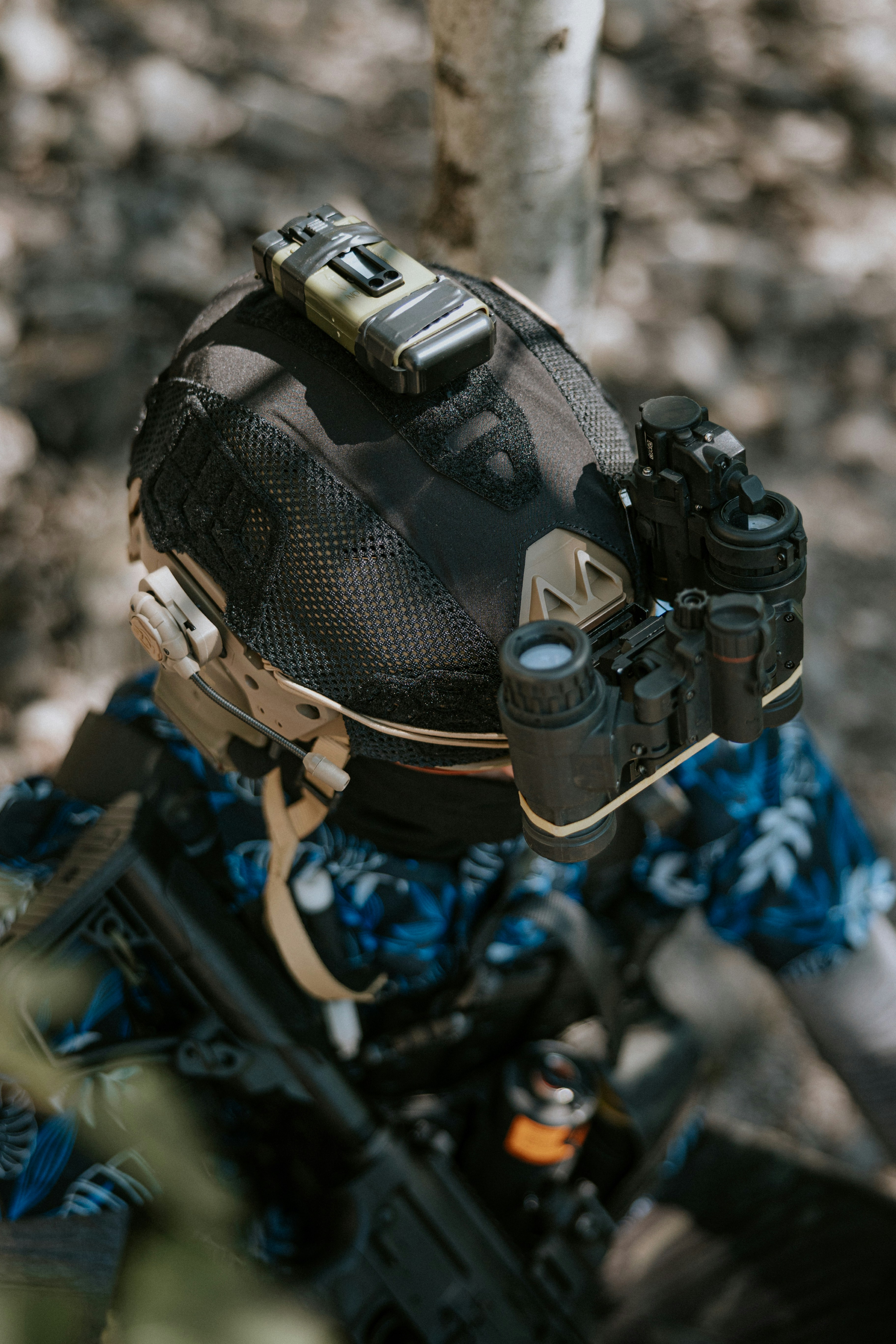Overhead Headgear: A Tactical Lens on the Field Kit