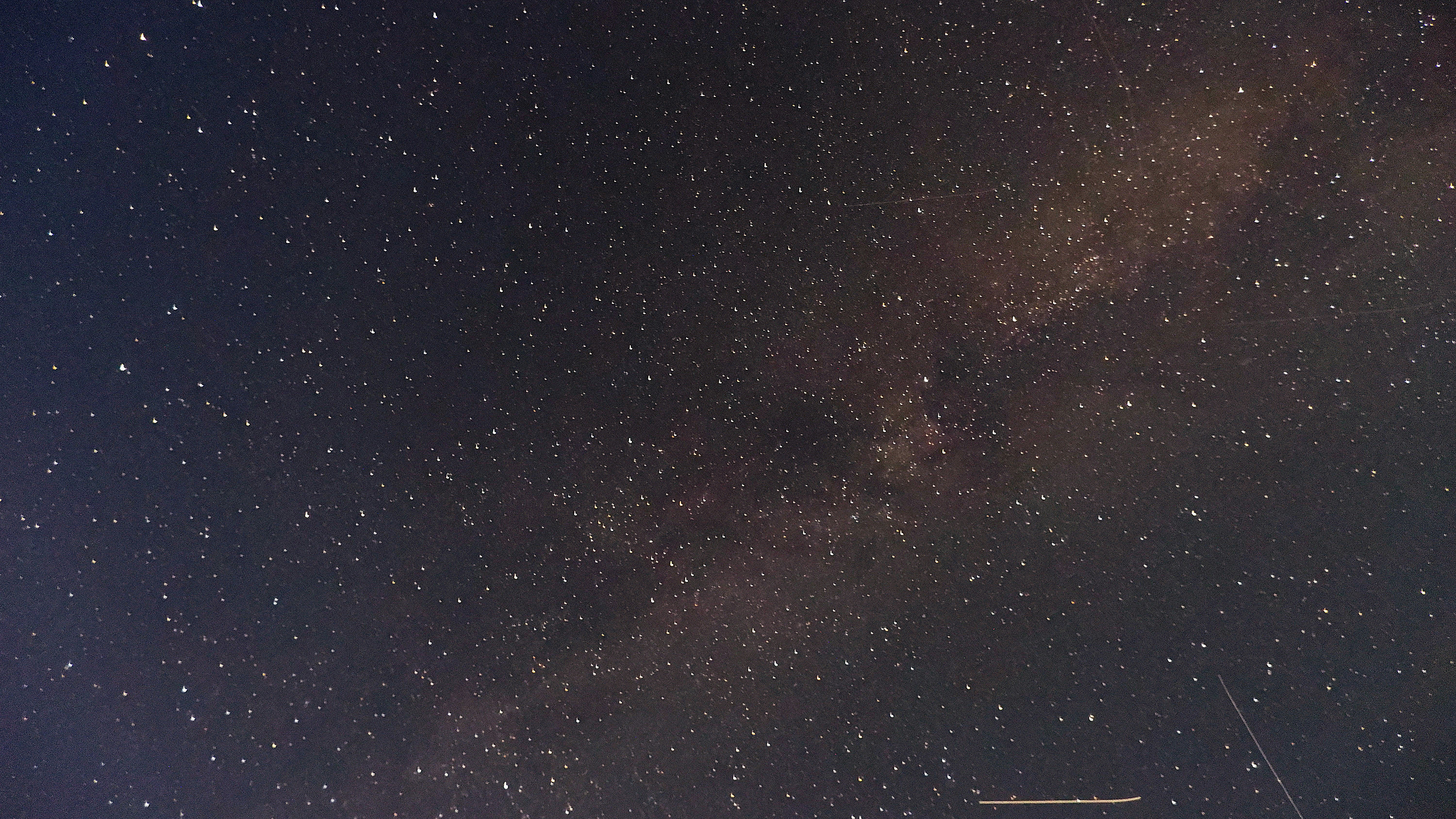 Stellar Ribbon: A Quiet Milky Way Night Sky