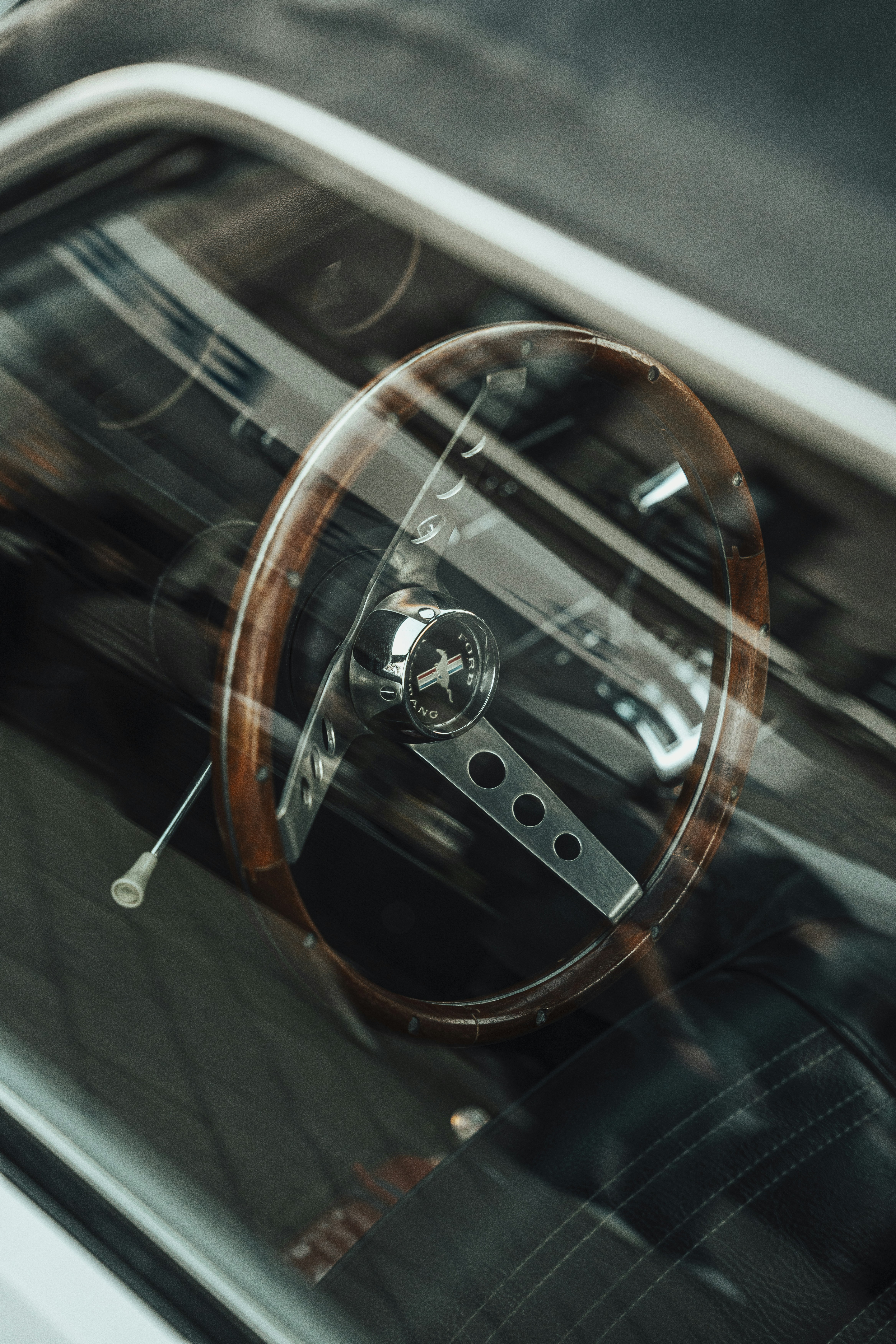 Rotary Vintage: The Car’s Wooden Command