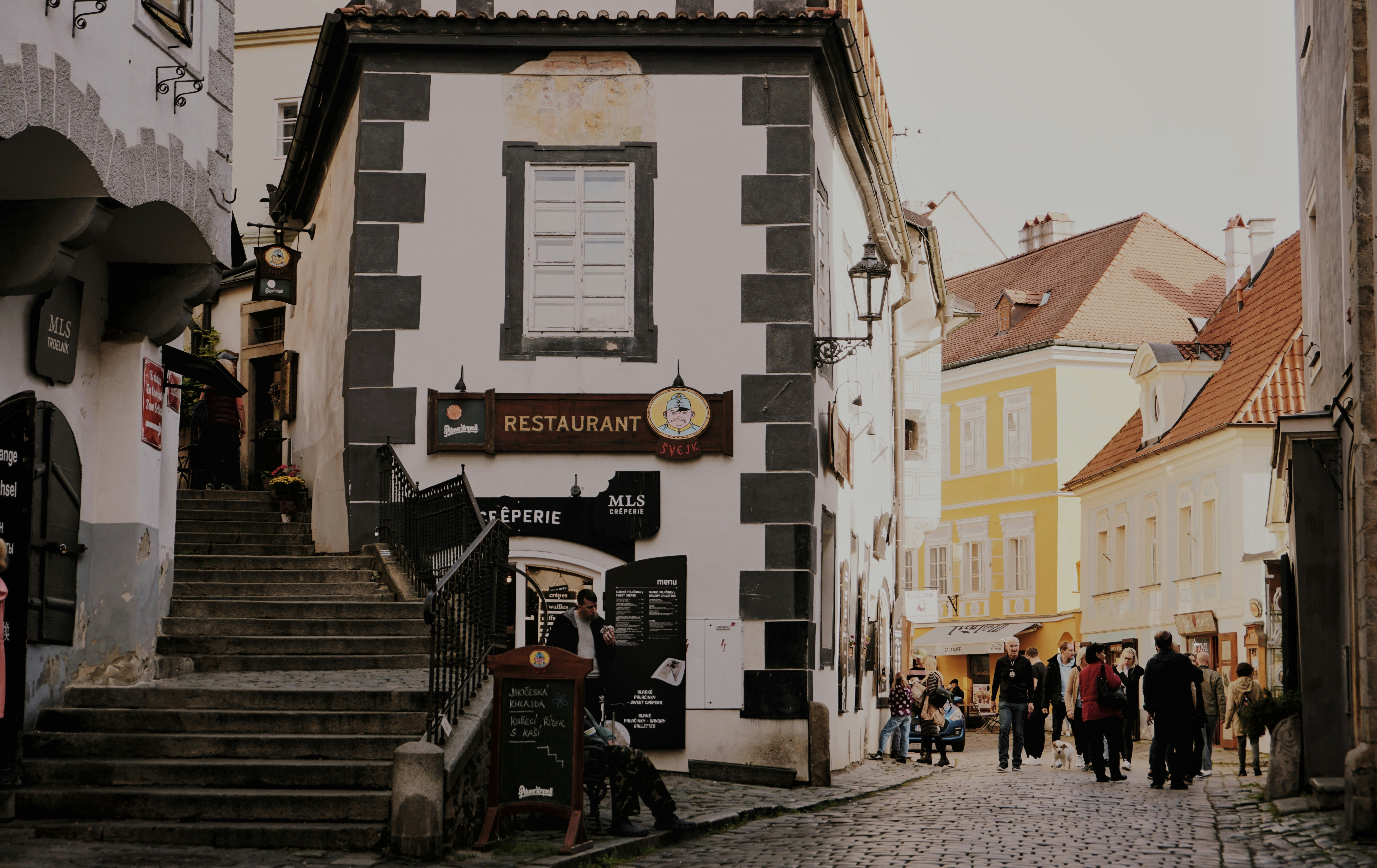 Clocked Facade and Cobblestones: A Quiet Corner of Old Town