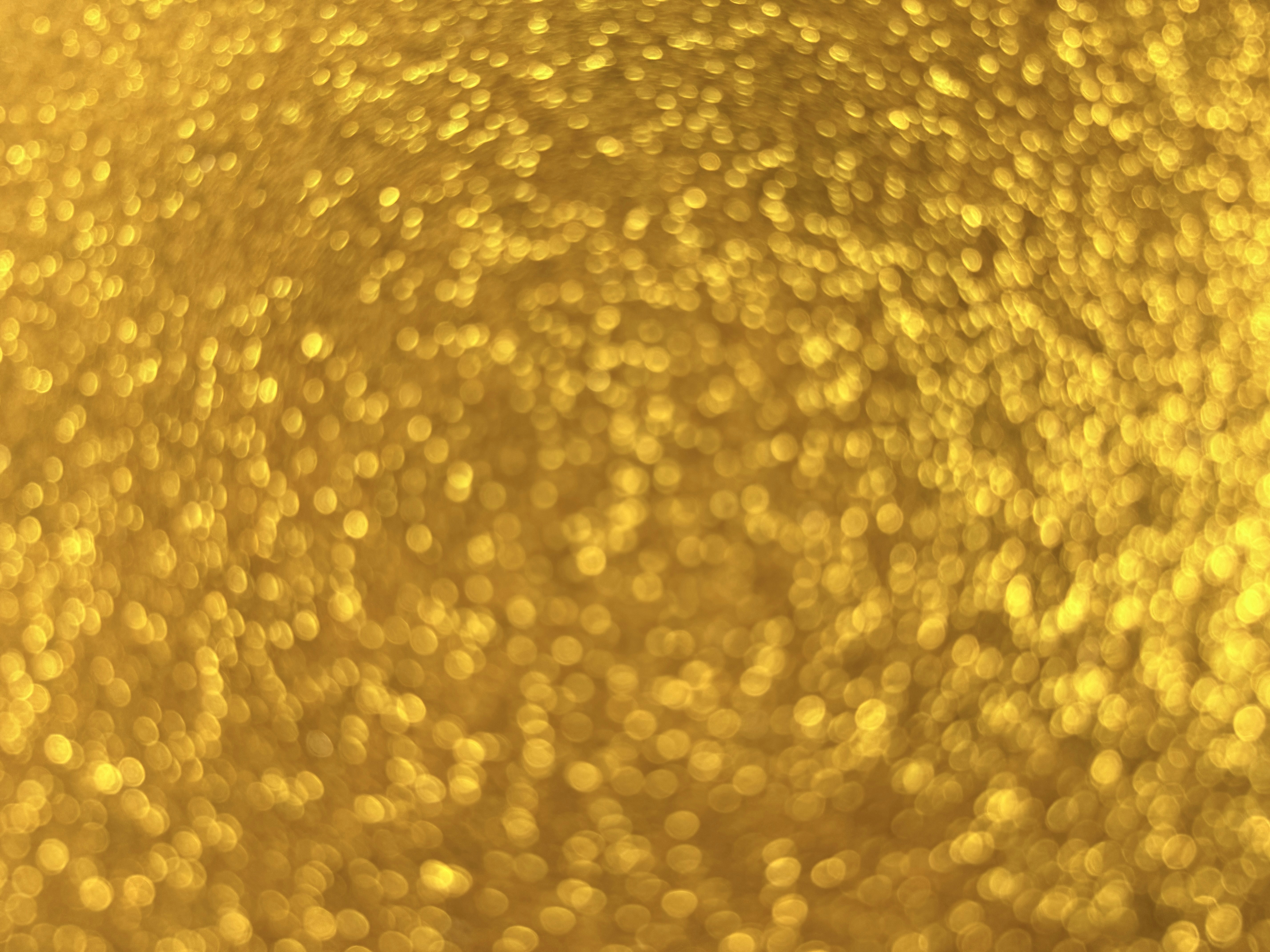 Golden Orbits: A Field of Soft Bokeh in Focus