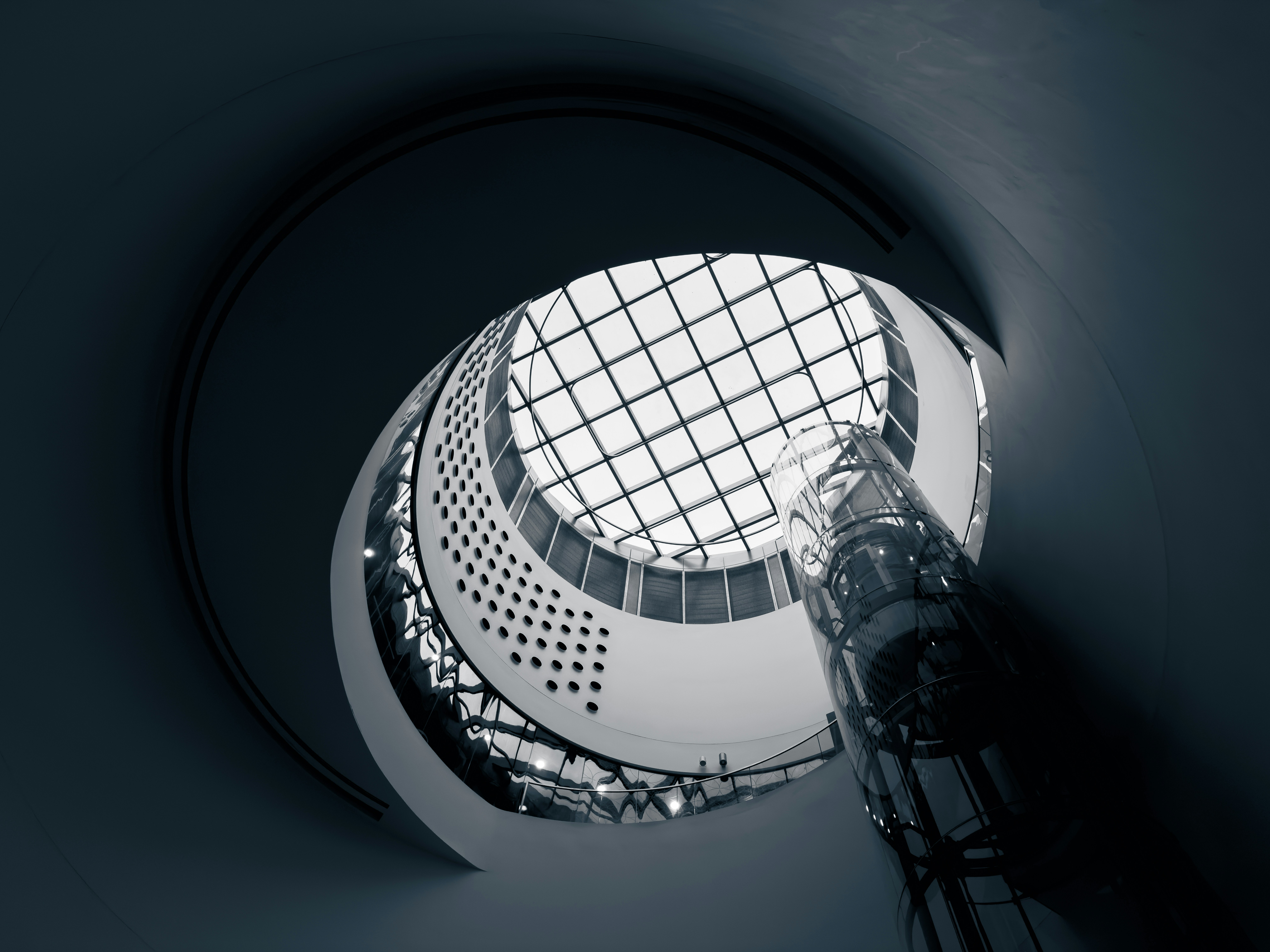 Spiral Atrium: A Skyward View Through the Circular Core