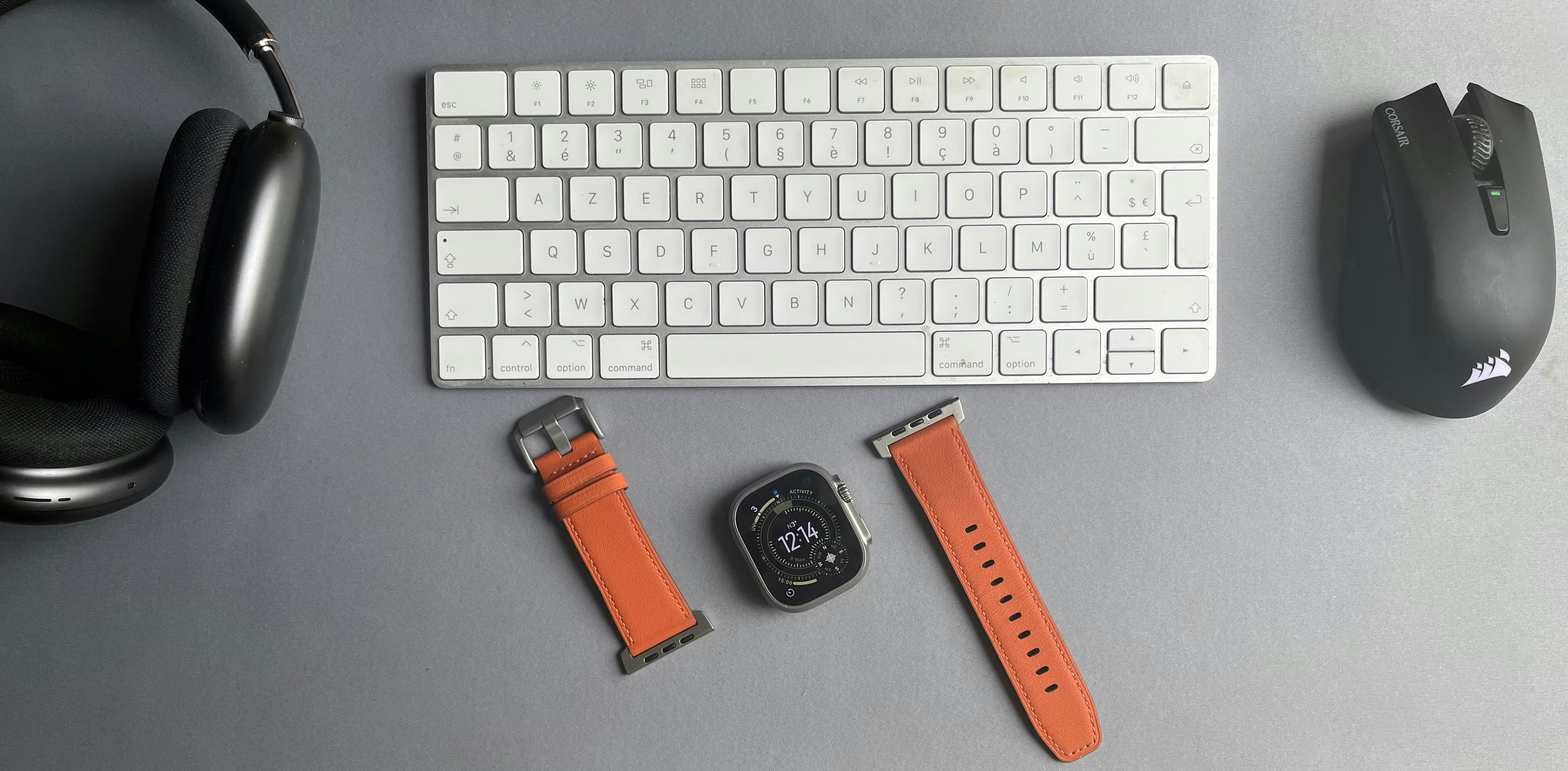 Timepiece and Tech: A Minimal Desk Ensemble with Apple Watch