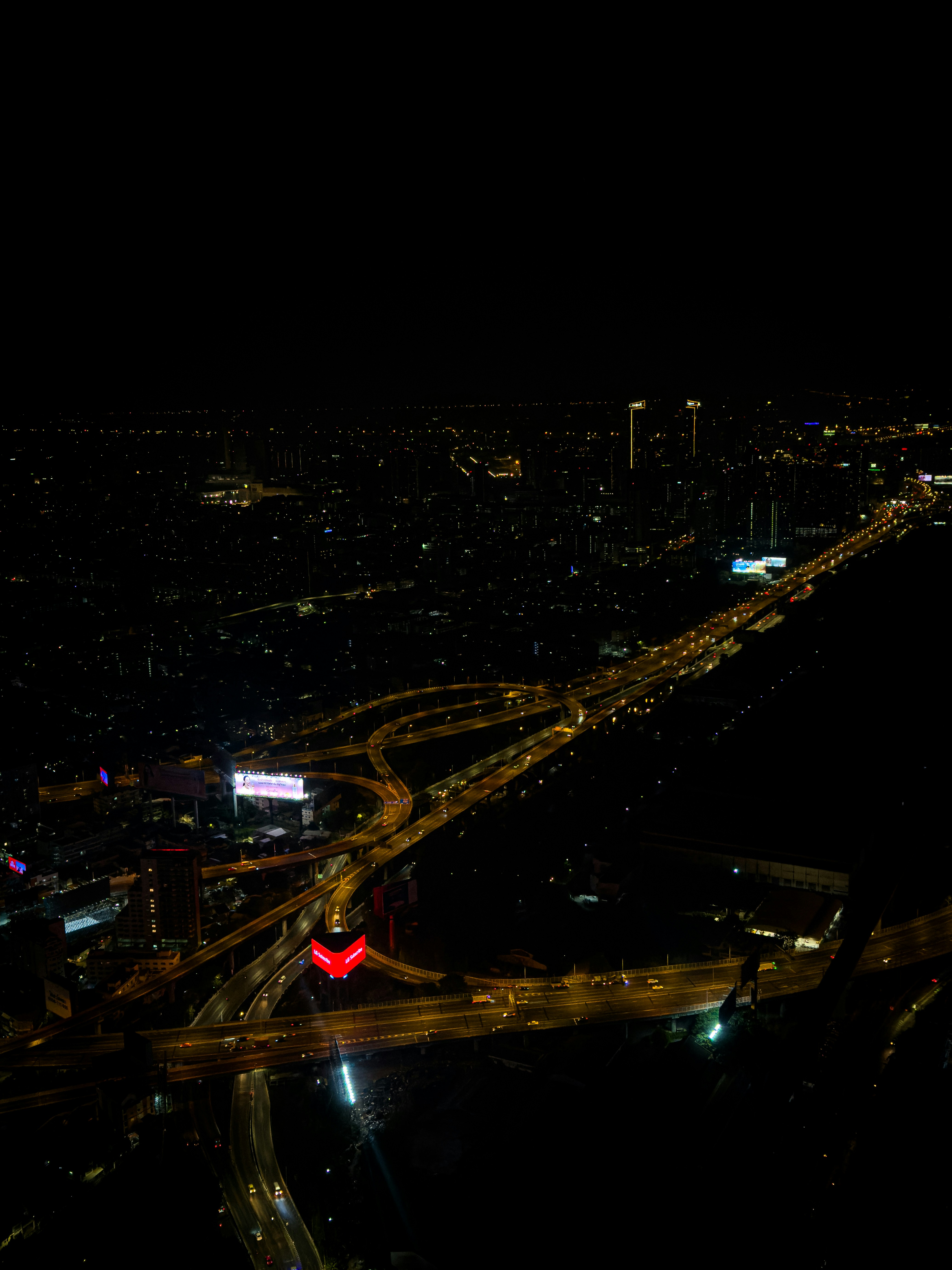 Neon Spiderweb: Aerial Nightride through the City’s Glowing Interchanges