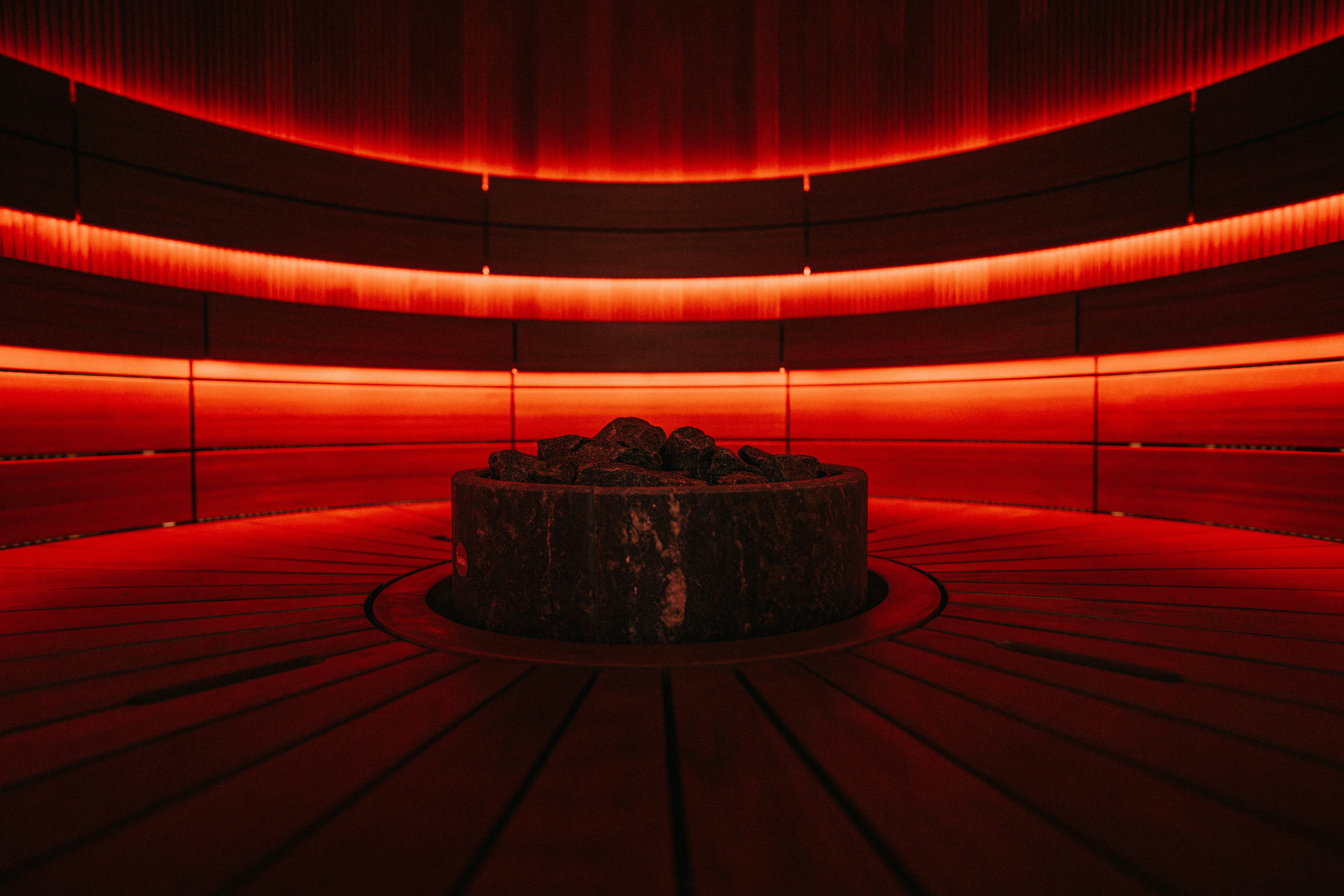 Red-Hot Center: The Sauna’s Core of Quiet Fire