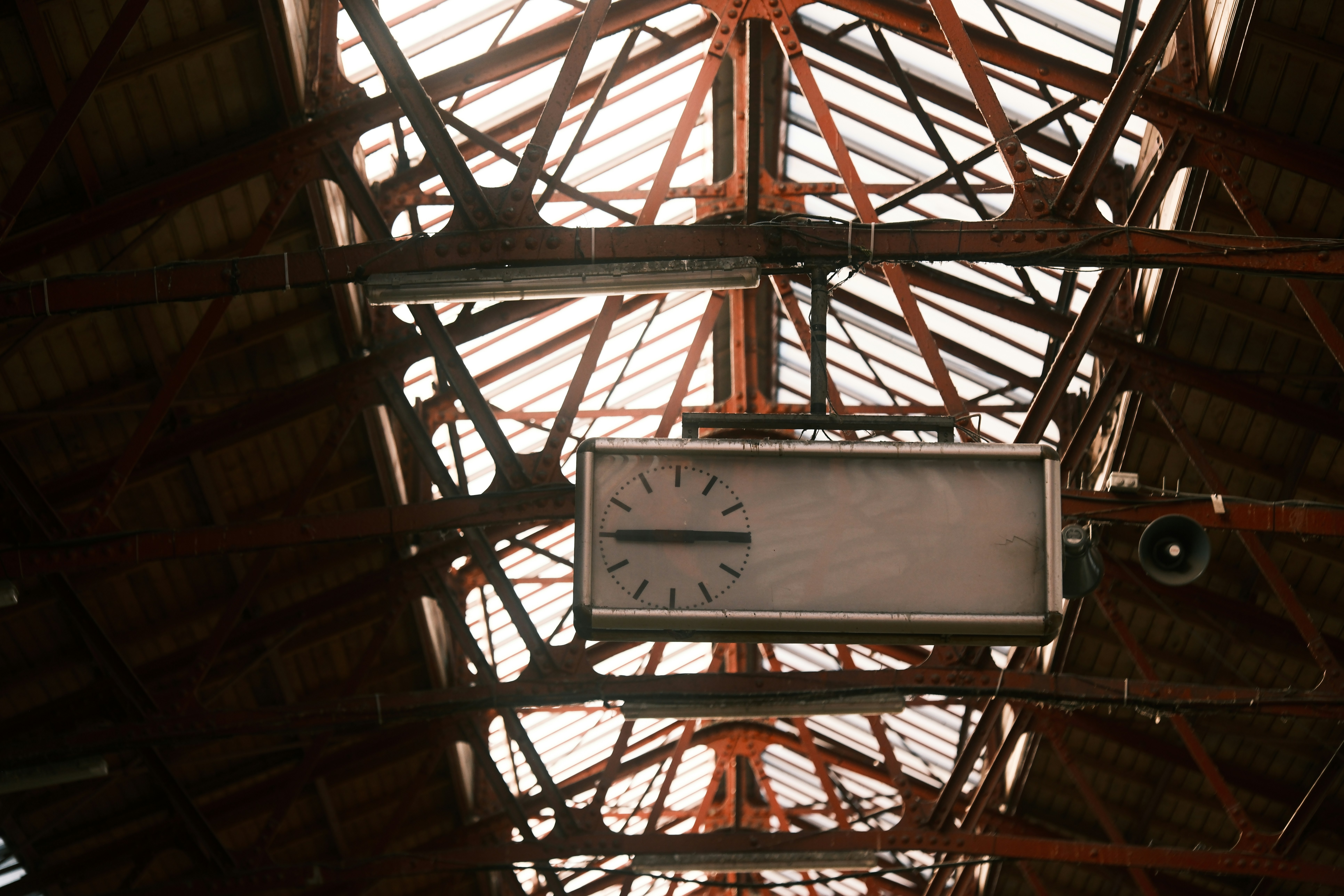 9:15