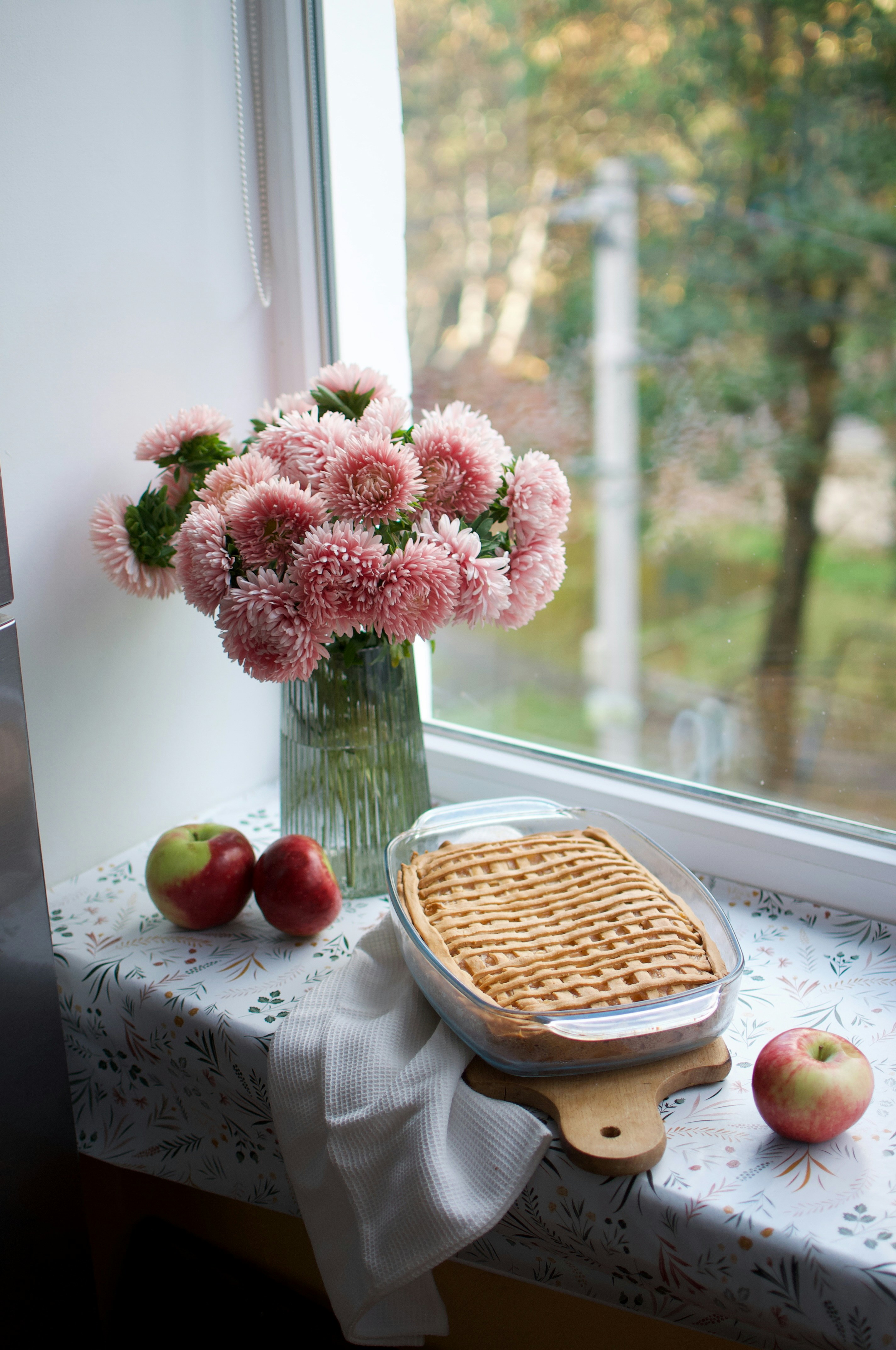Sweet Bouquet by the Window: A Pie Crust Moment