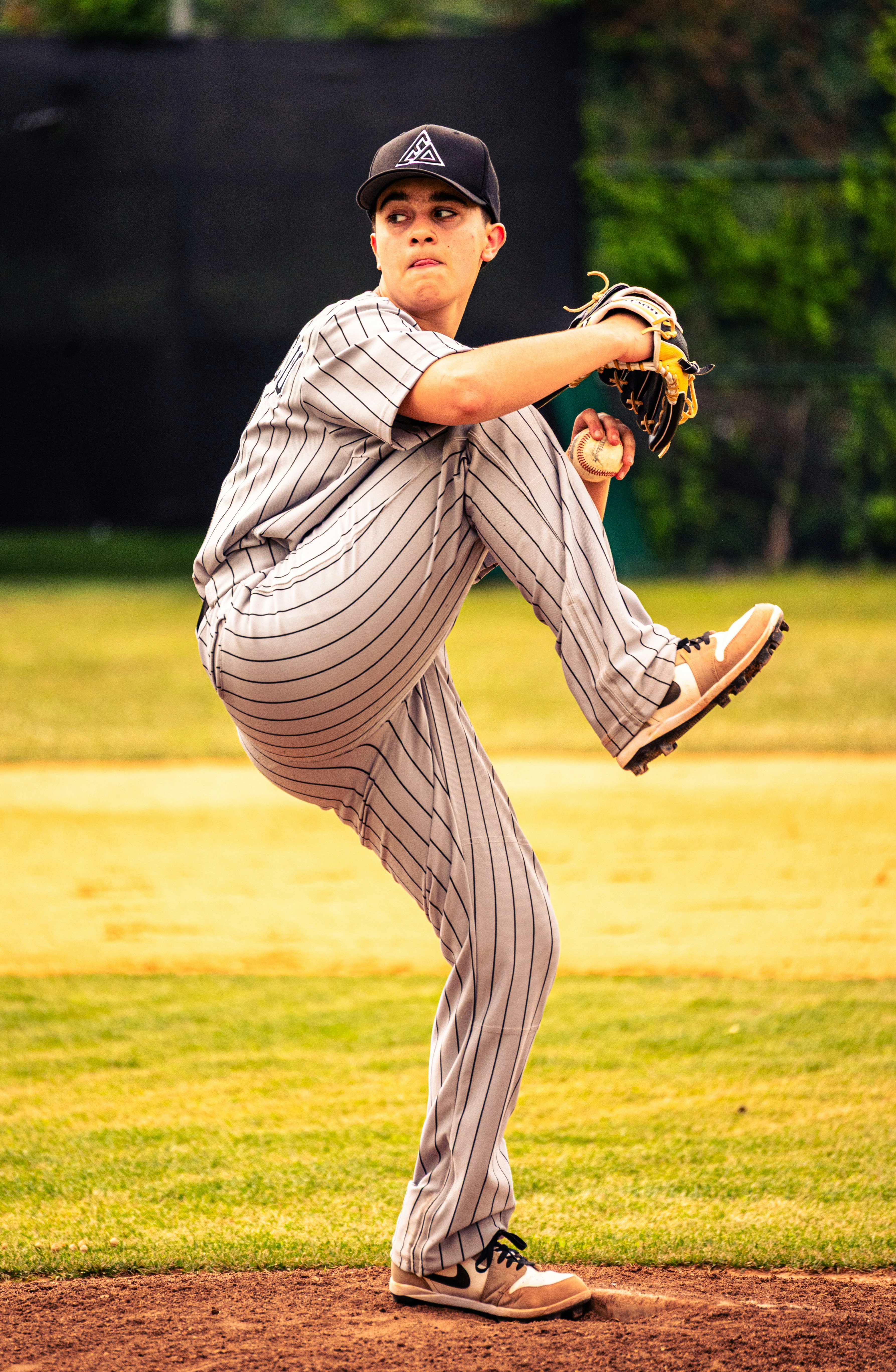Strike Front: A Pitcher's Dynamic Growl
