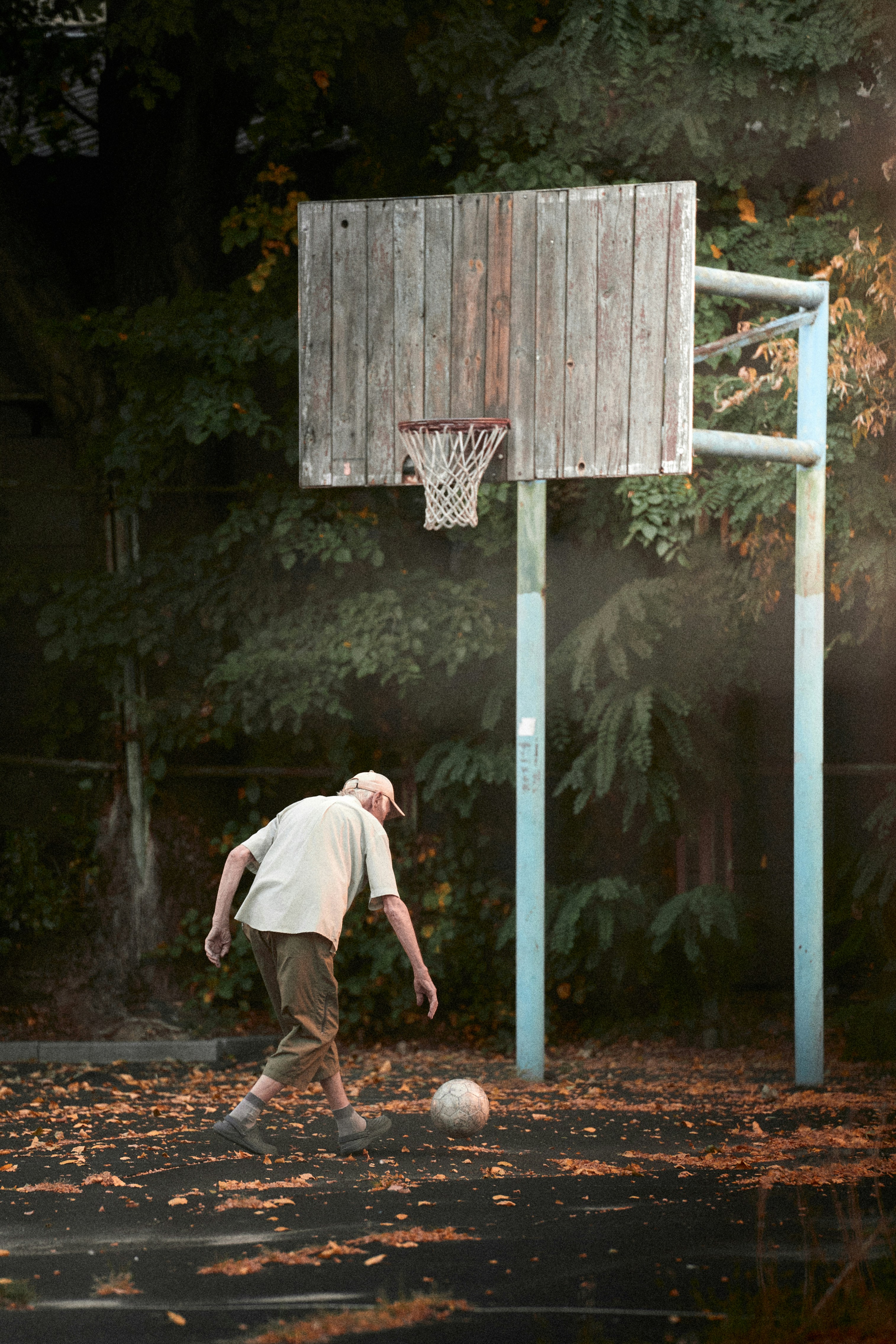 Old Man, Old Court, New Kicks: A Quiet Kickoff Under the Hoop