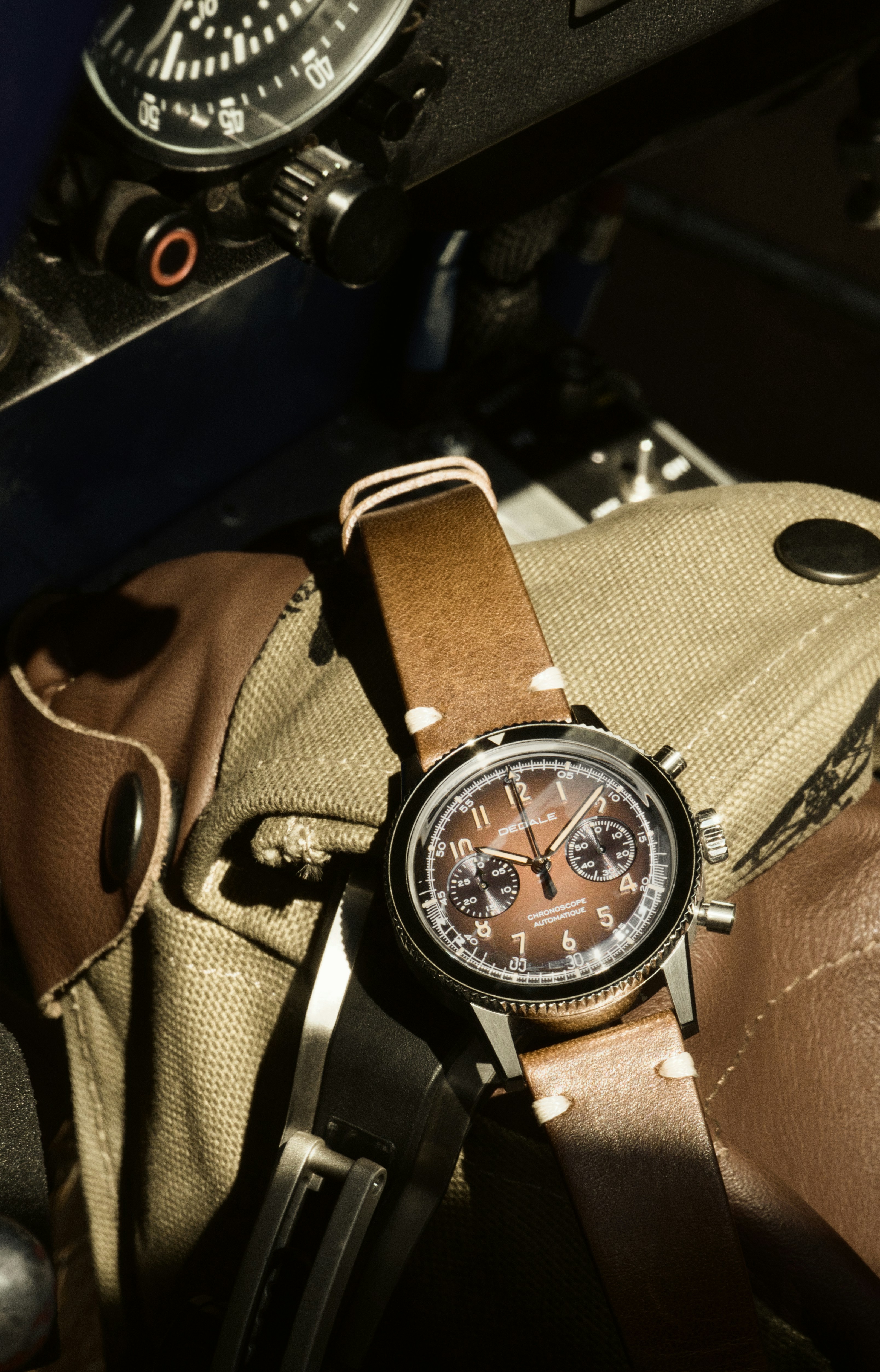 Chronograph on Espresso Leather: A Close-Up of a Vintage Pilot Watch