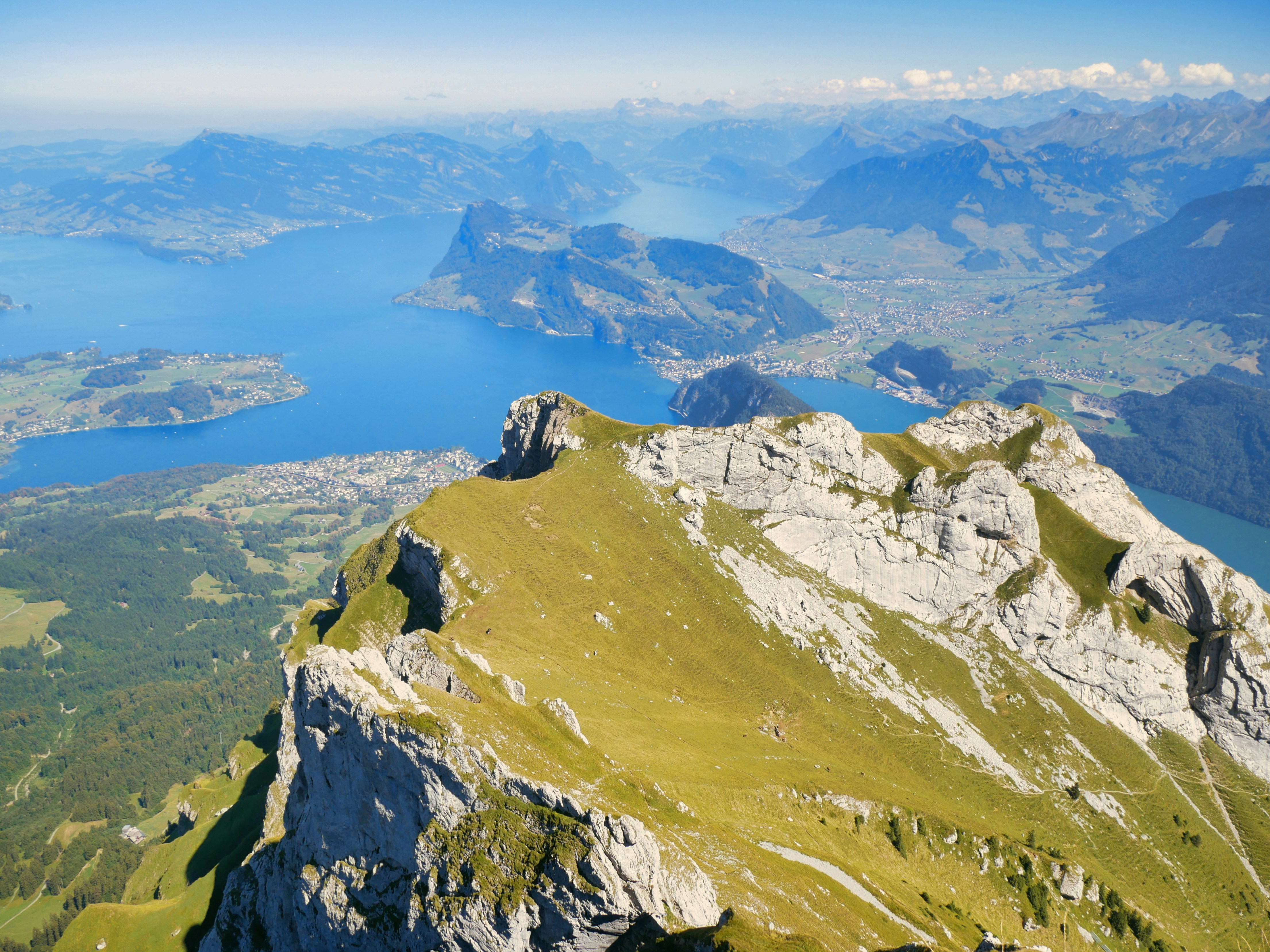 Ridgecrest Peak: A Skyline of Lakes and Alpine Spires