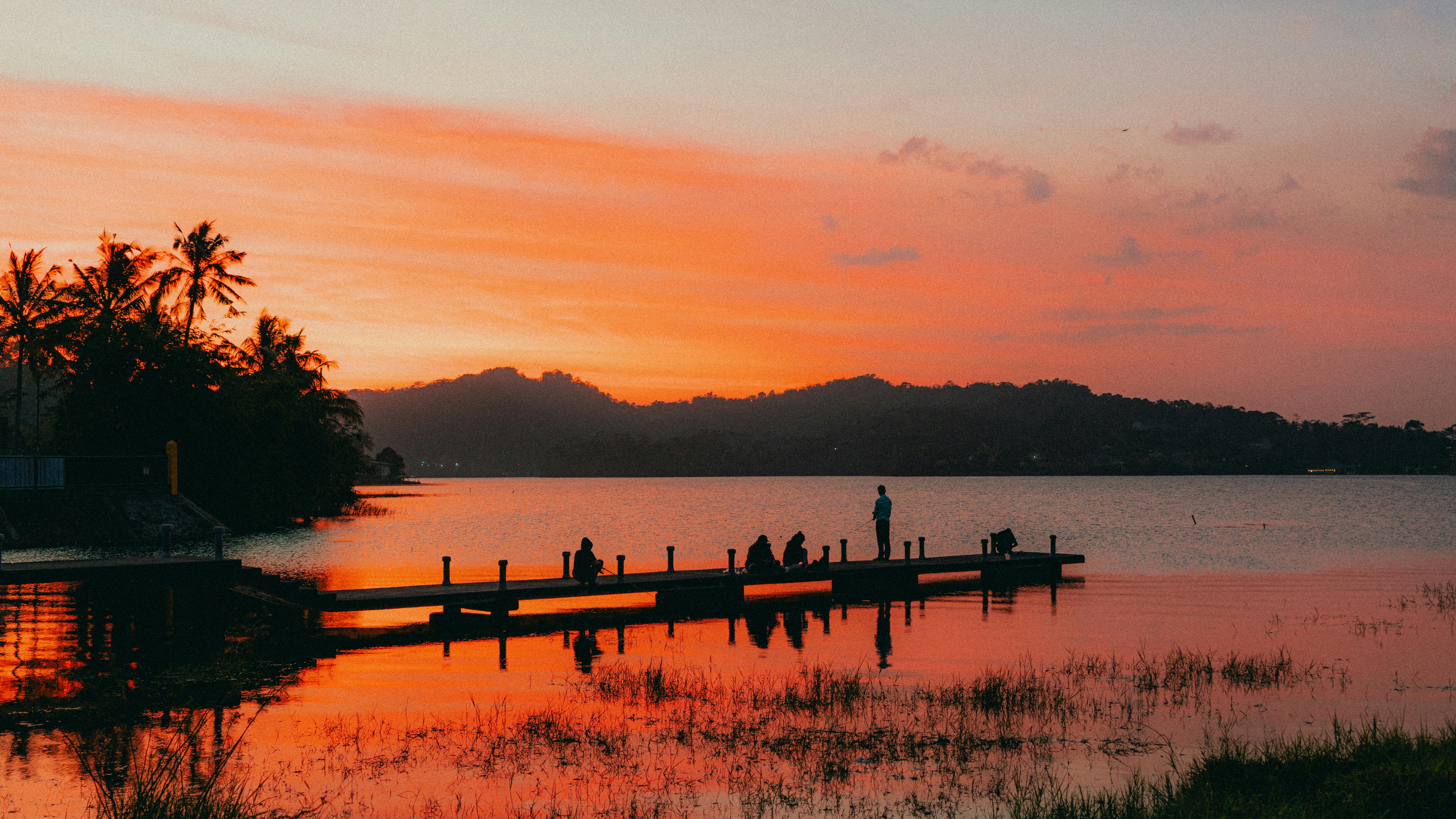 Sunset Silhouettes: A Quiet Dock at Golden Hour