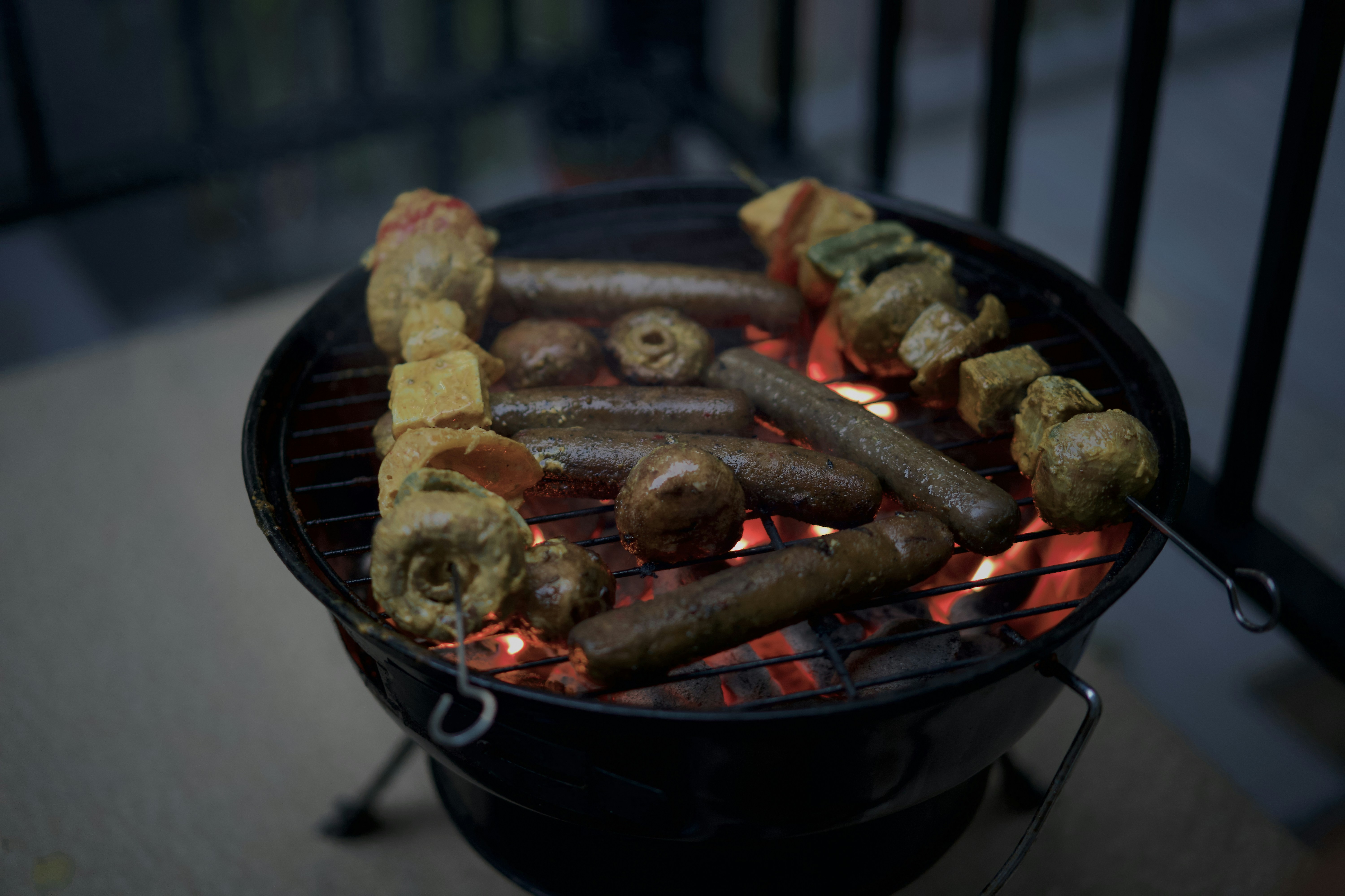 Charred Delights on a Grate: Weekend BBQ Smoke