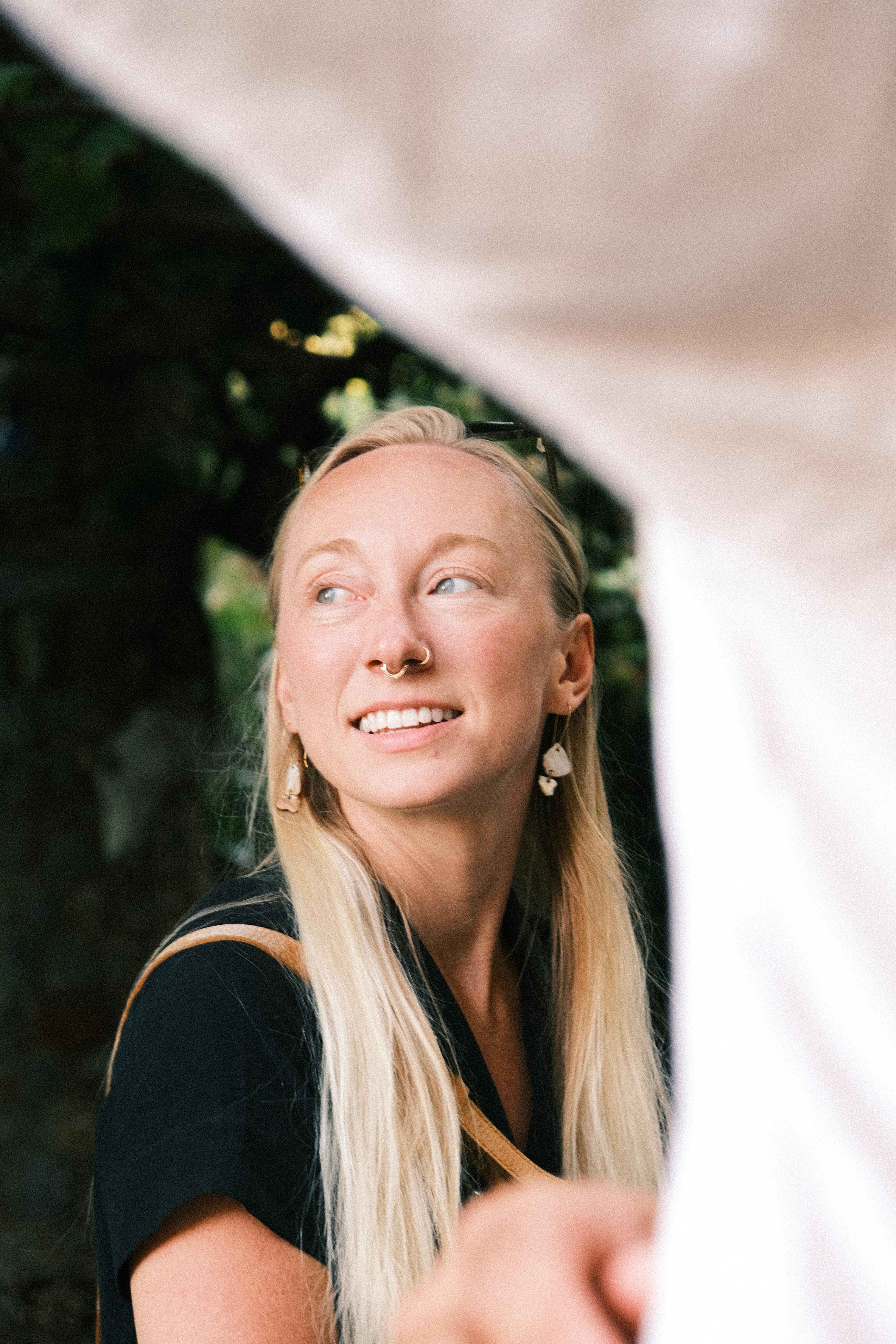 Portrait under a Folded Light: A Moment of Quiet Curiosity