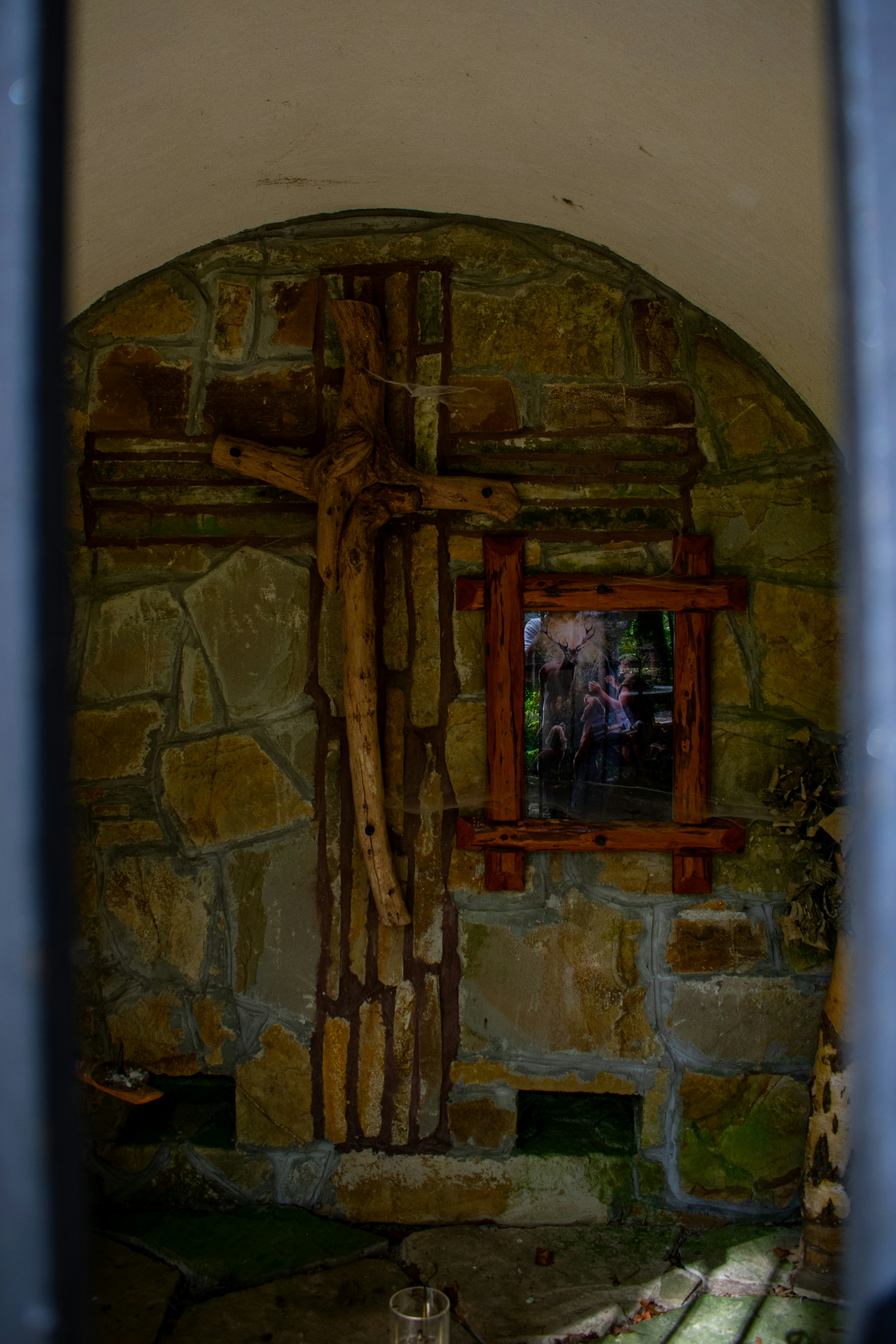 Cross and Window: A Quiet Shrine Hidden in Stone