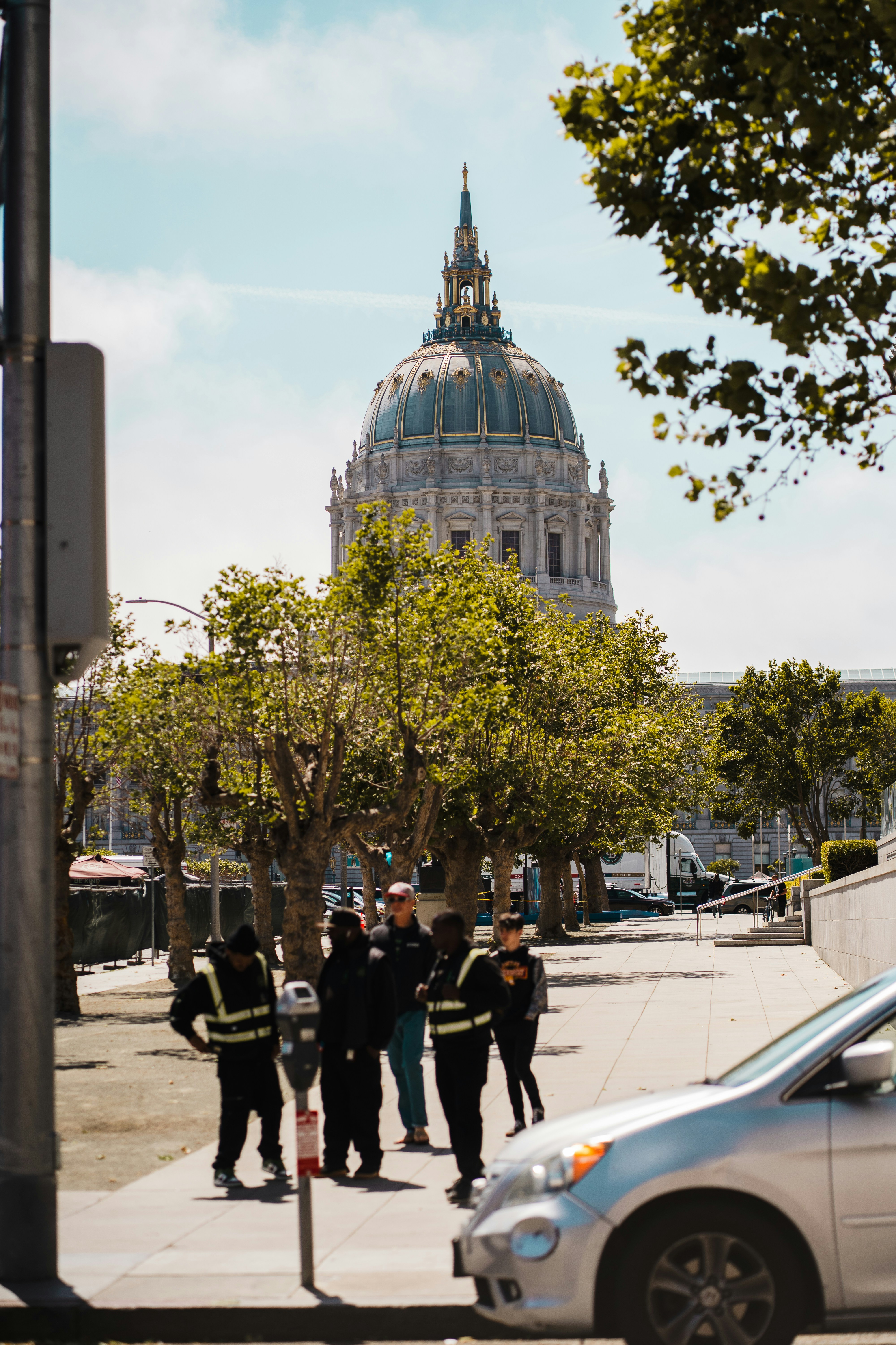 City Dome in Focus: A Street Scene Framing a Monumental Skylight