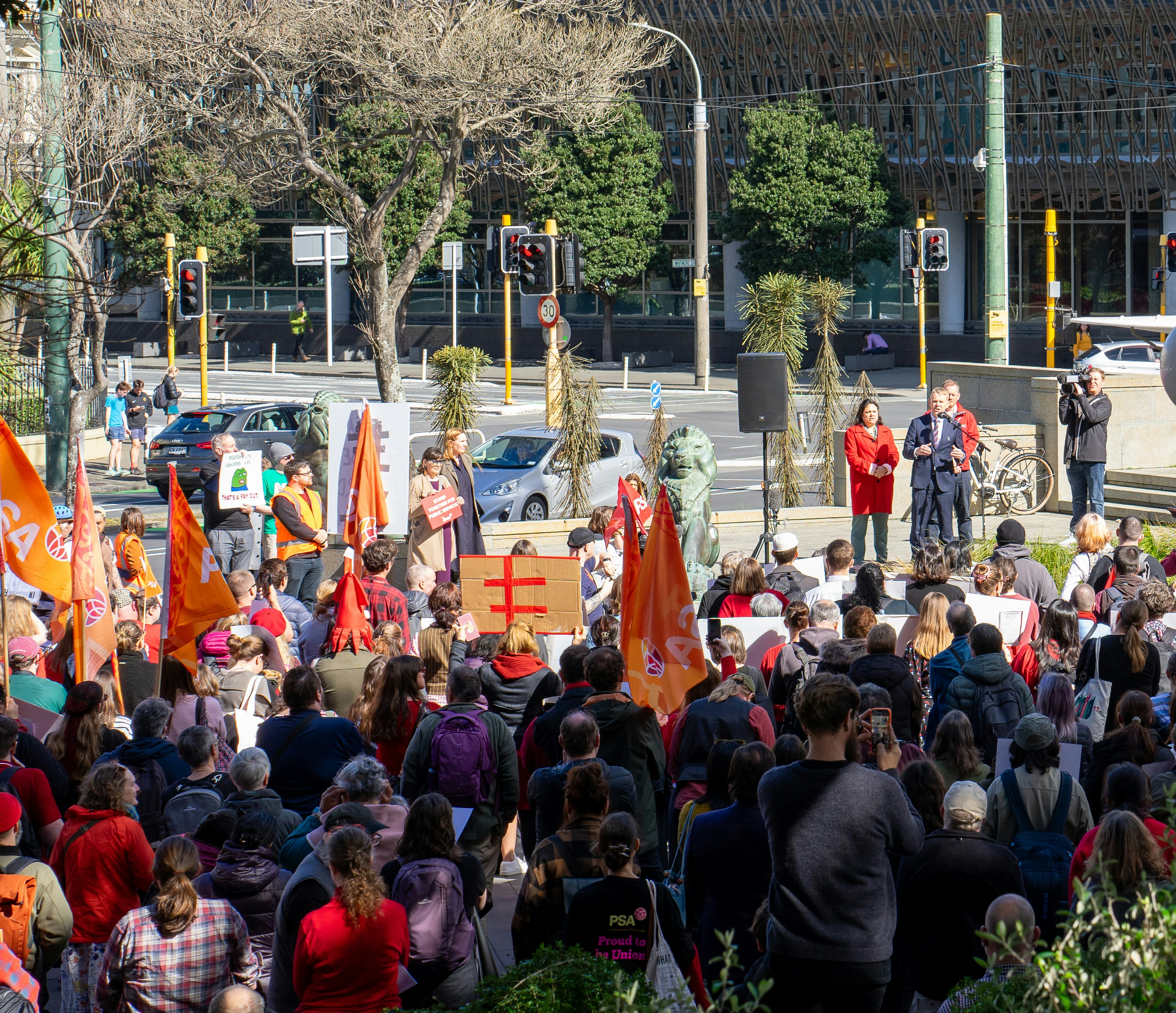 Crowd Echo: A March Toward a Common Cause