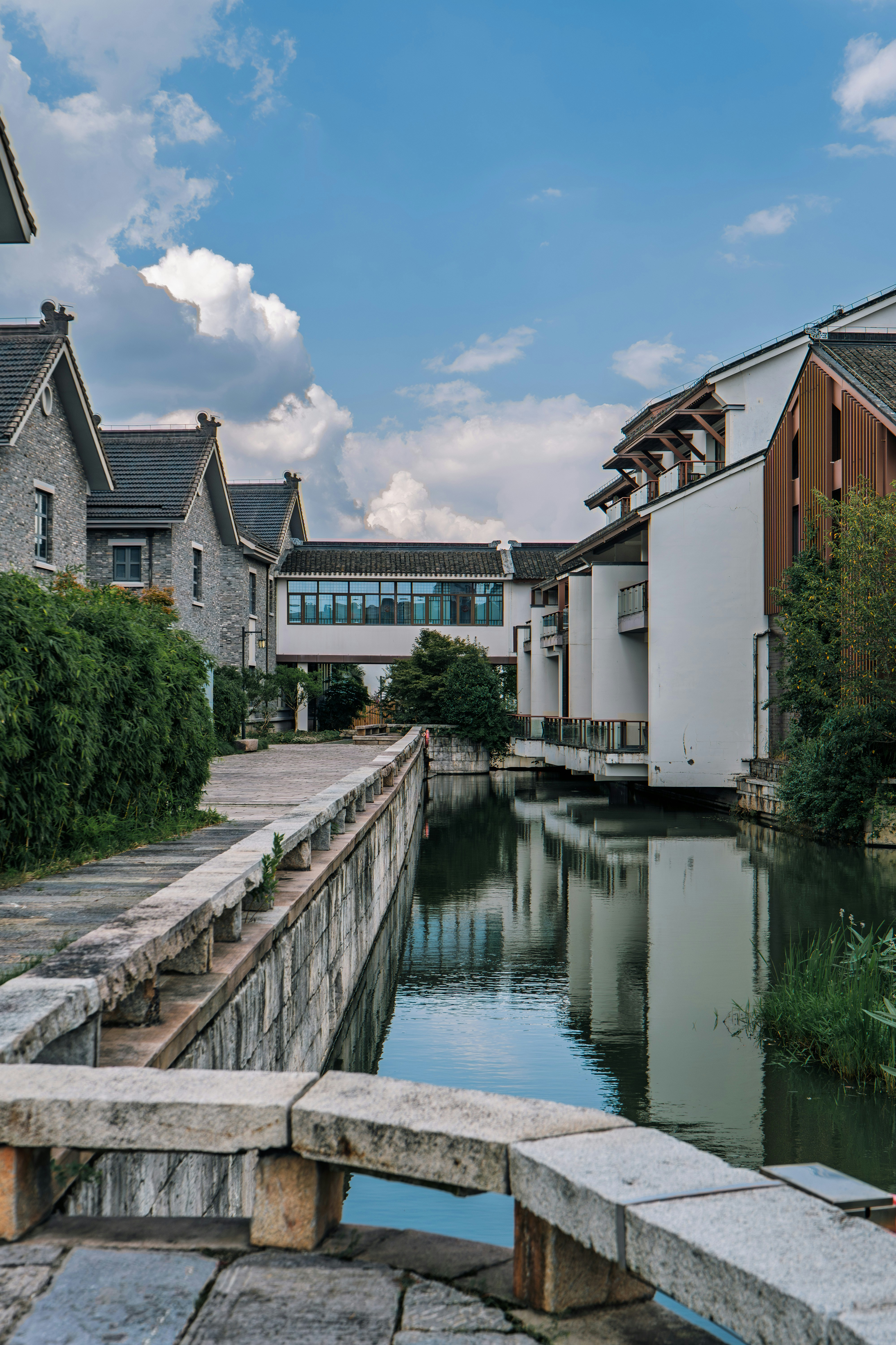 Canal Courtyard in Blooming Architecture